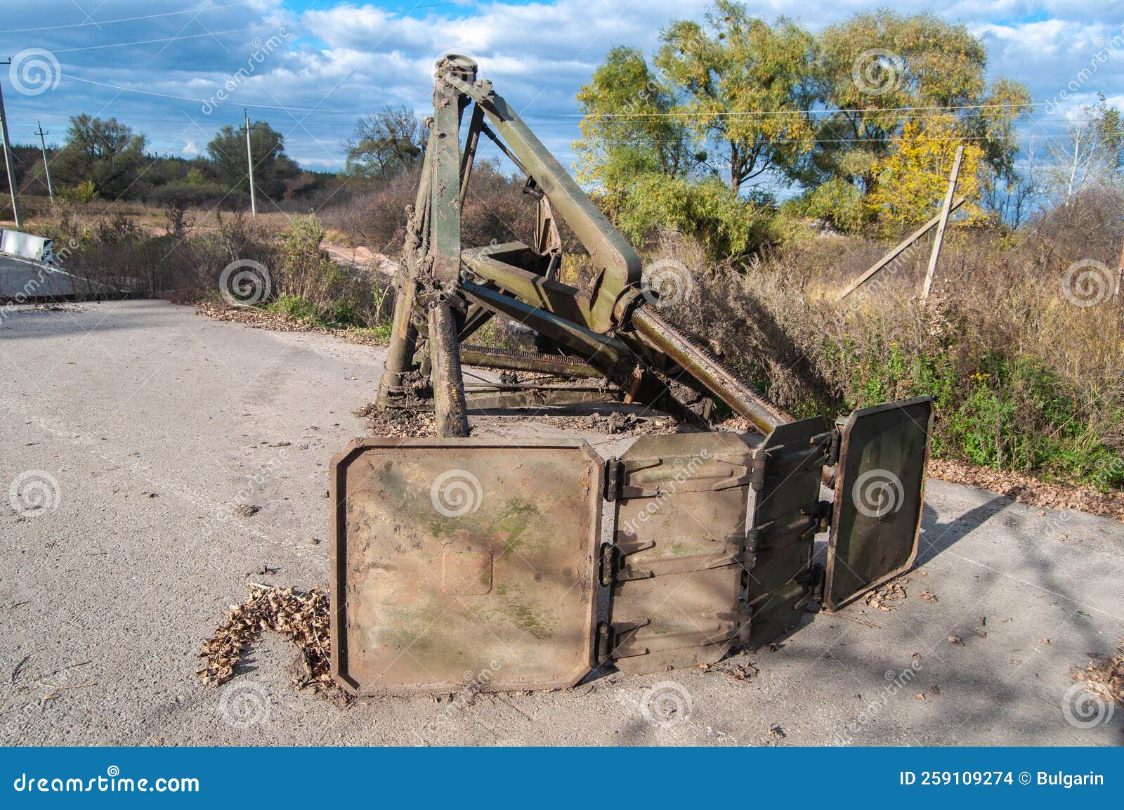 Construction for the Establishment of a Pontoon Crossing Stock Photo ...