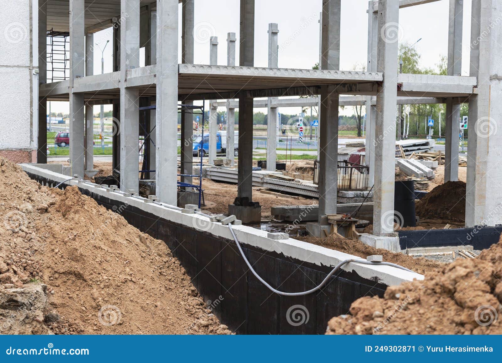 Construction of a Reinforced Concrete Building. Elements of a Concrete ...