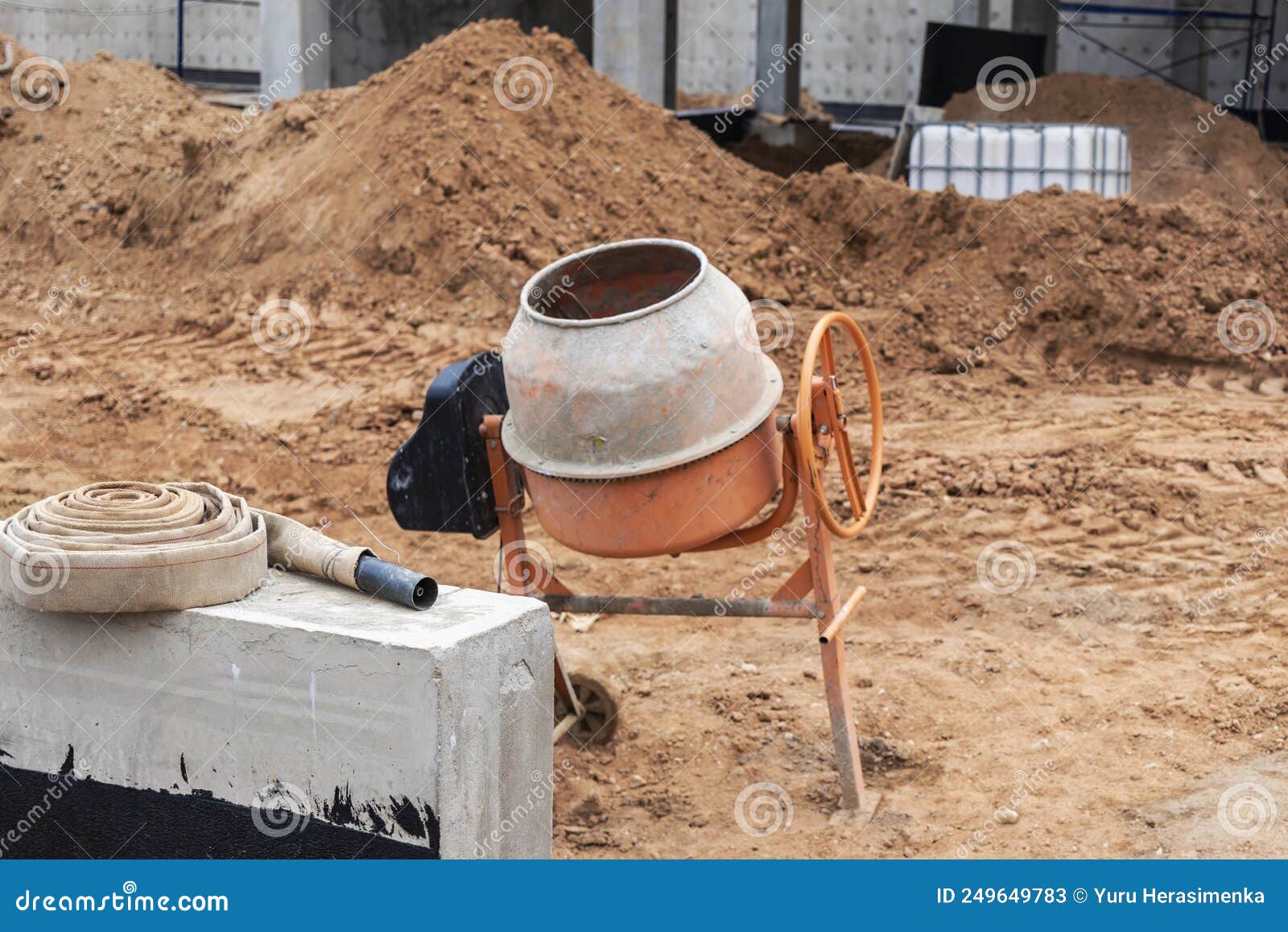 Construction of a Reinforced Concrete Building. Elements of a Concrete ...
