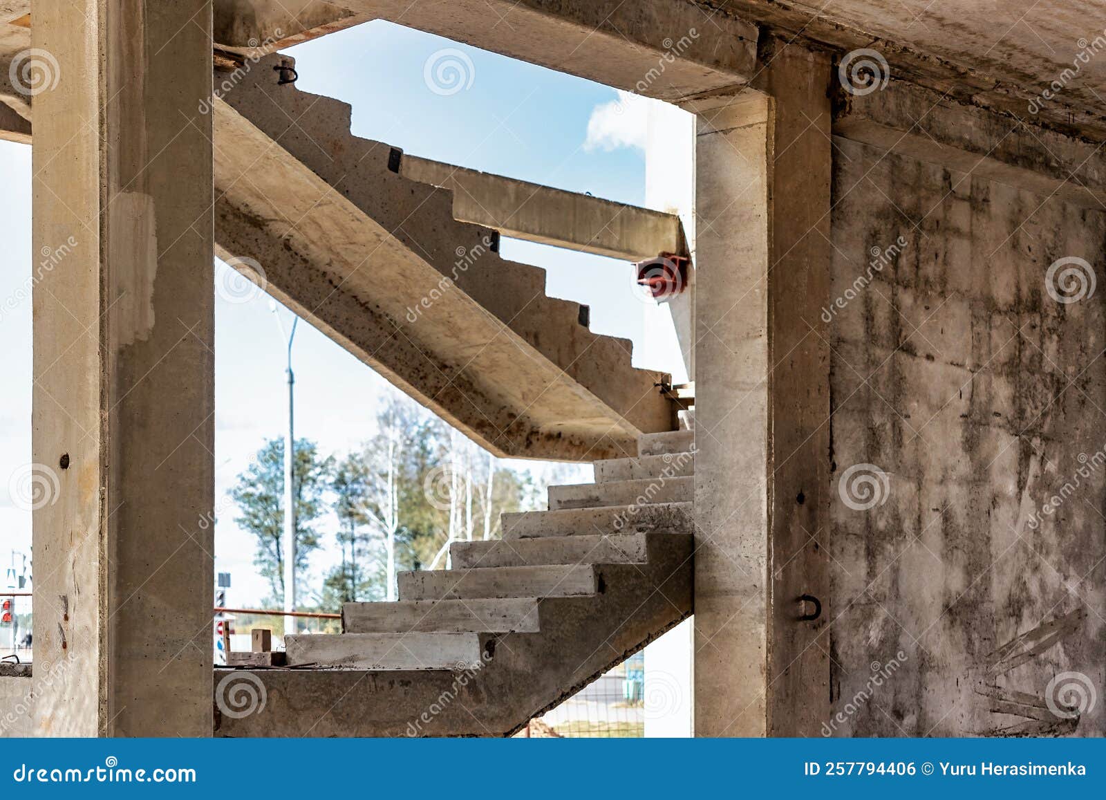Construction of a Reinforced Concrete Building. Elements of a Concrete ...