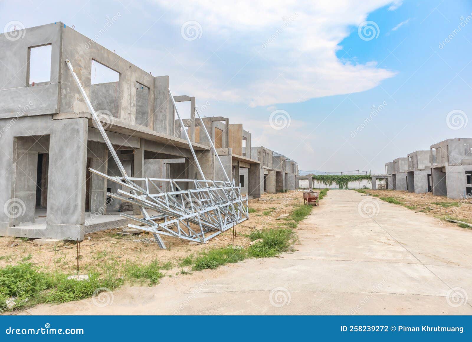 Construction Residential New House with Prefabrication System in ...