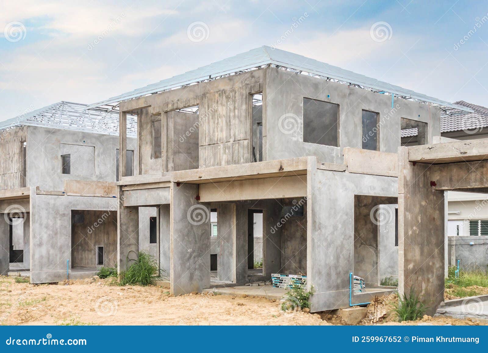 Construction Residential New House with Prefabrication System in ... Construction Residential New House with Prefabrication System in ...