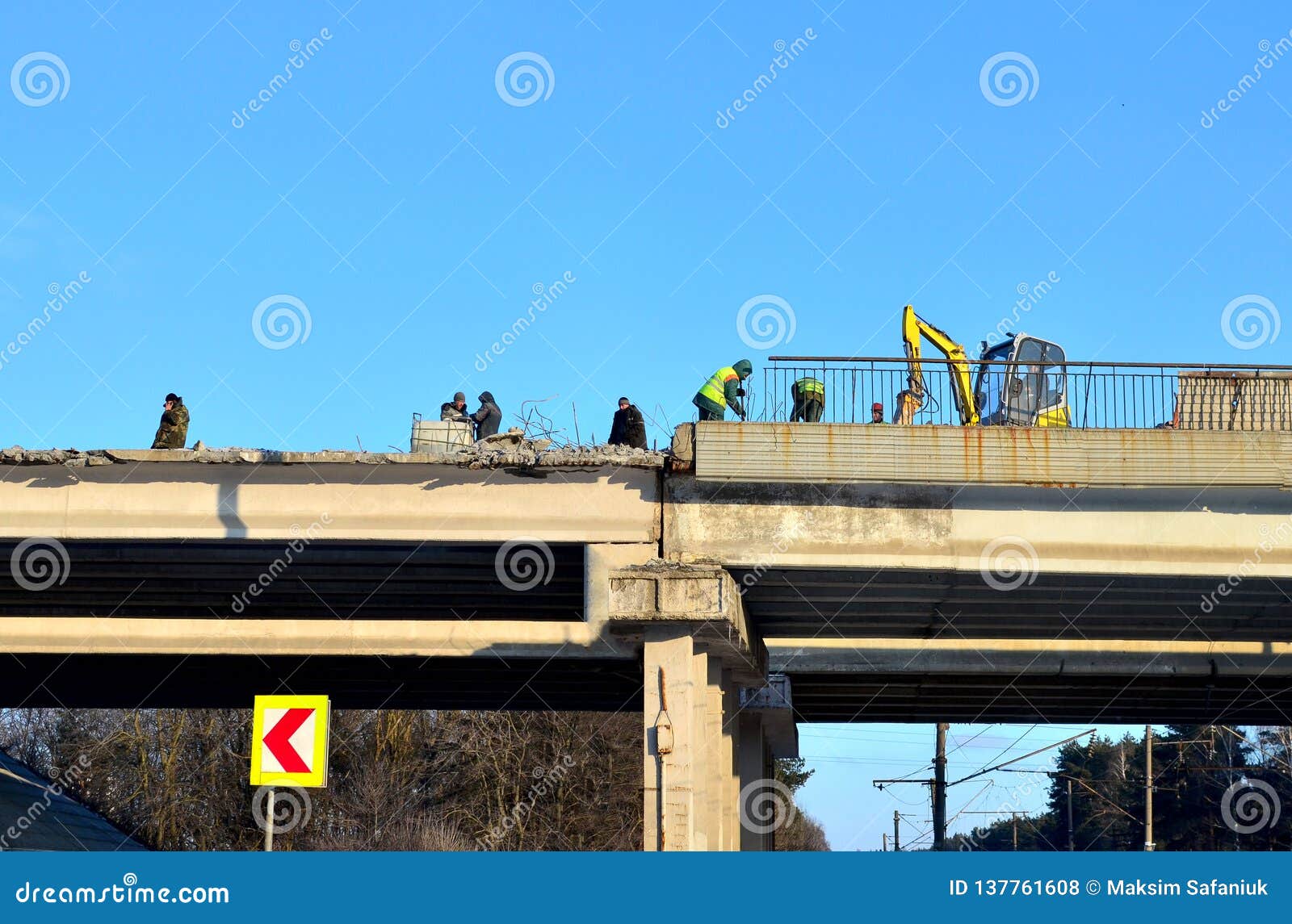 Construction of the Ring Road Bridge Stock Photo - Image of traffic ...