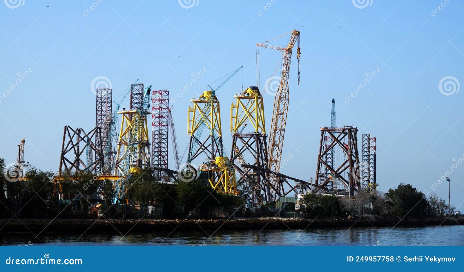 Construction of Seaport Cranes Editorial Stock Photo - Image of ...