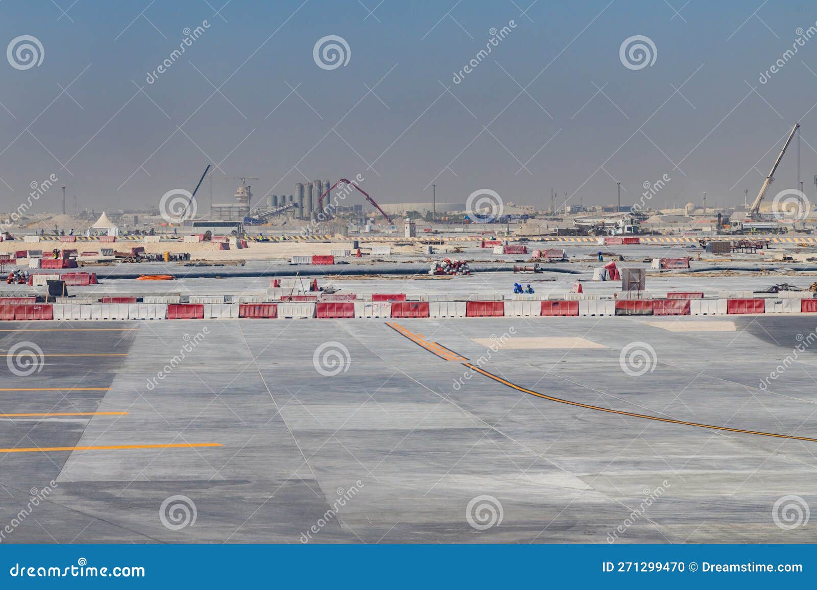 Construction Site at the Airport of City Doha, Qatar Stock Photo ...