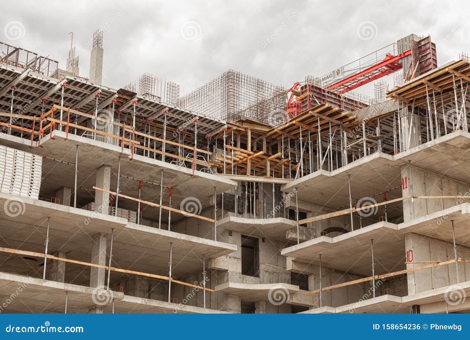 Construction Site of an Apartment Building Stock Photo - Image of build ...