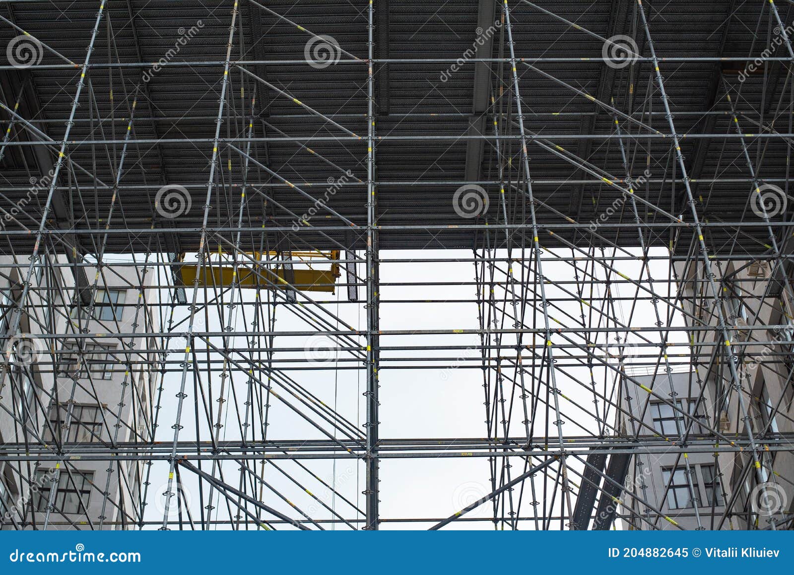 Extensive Scaffolding Providing Platforms for Work in Progress on a ...
