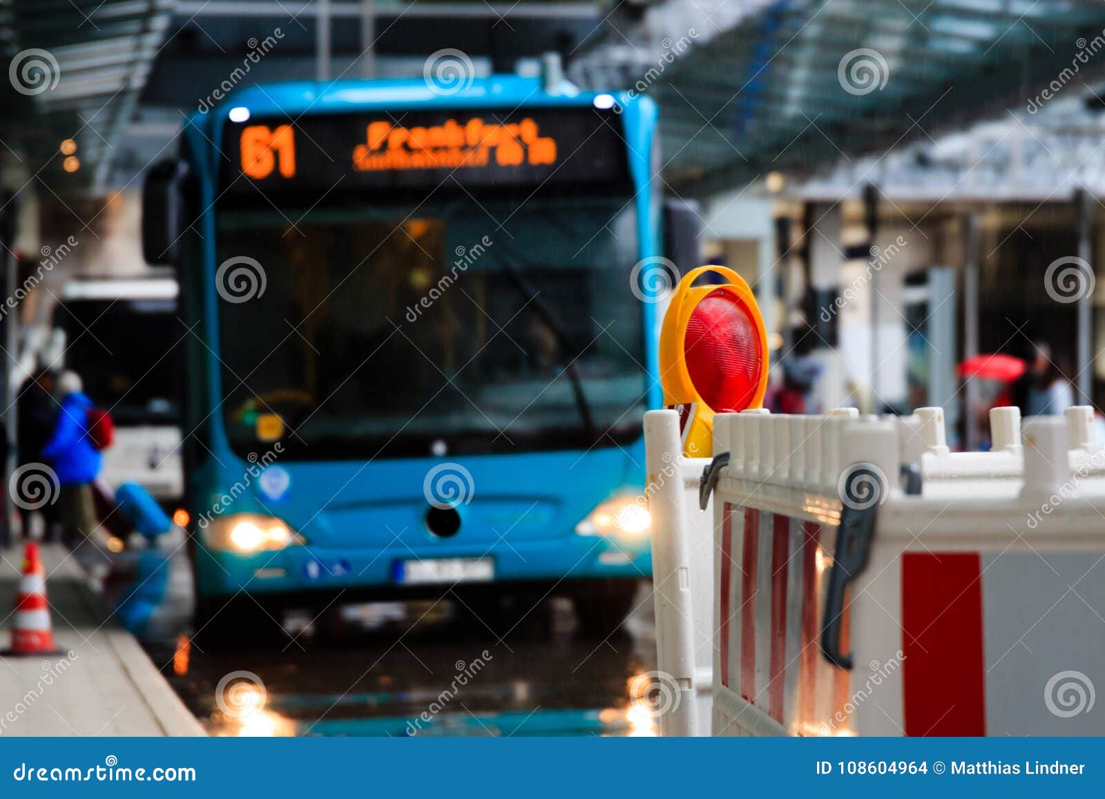 Bus Stop Rain Stock Photos - Download 325 Royalty Free Photos