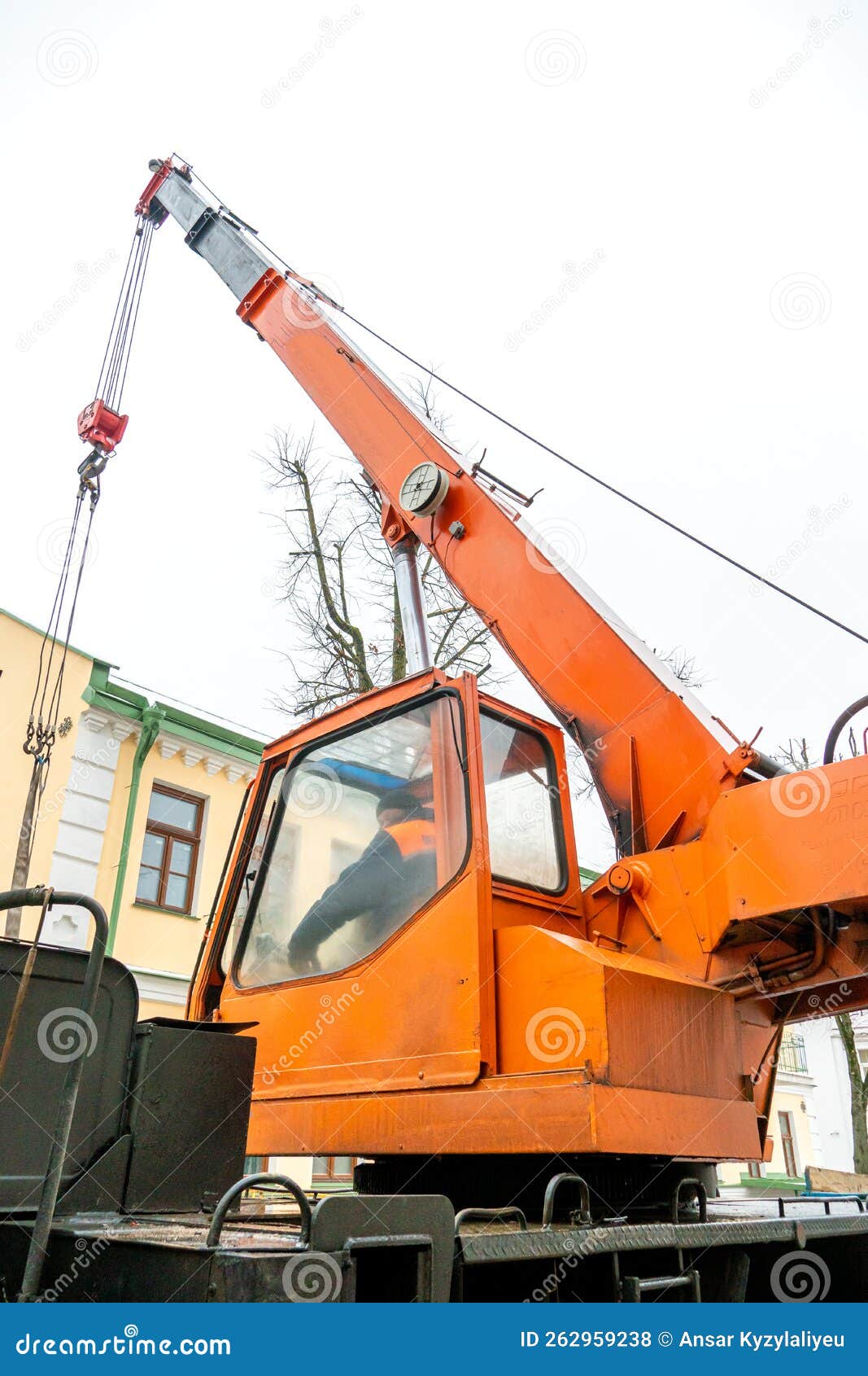 Construction Site in the City in Winter. Workers Work at the Facility ...