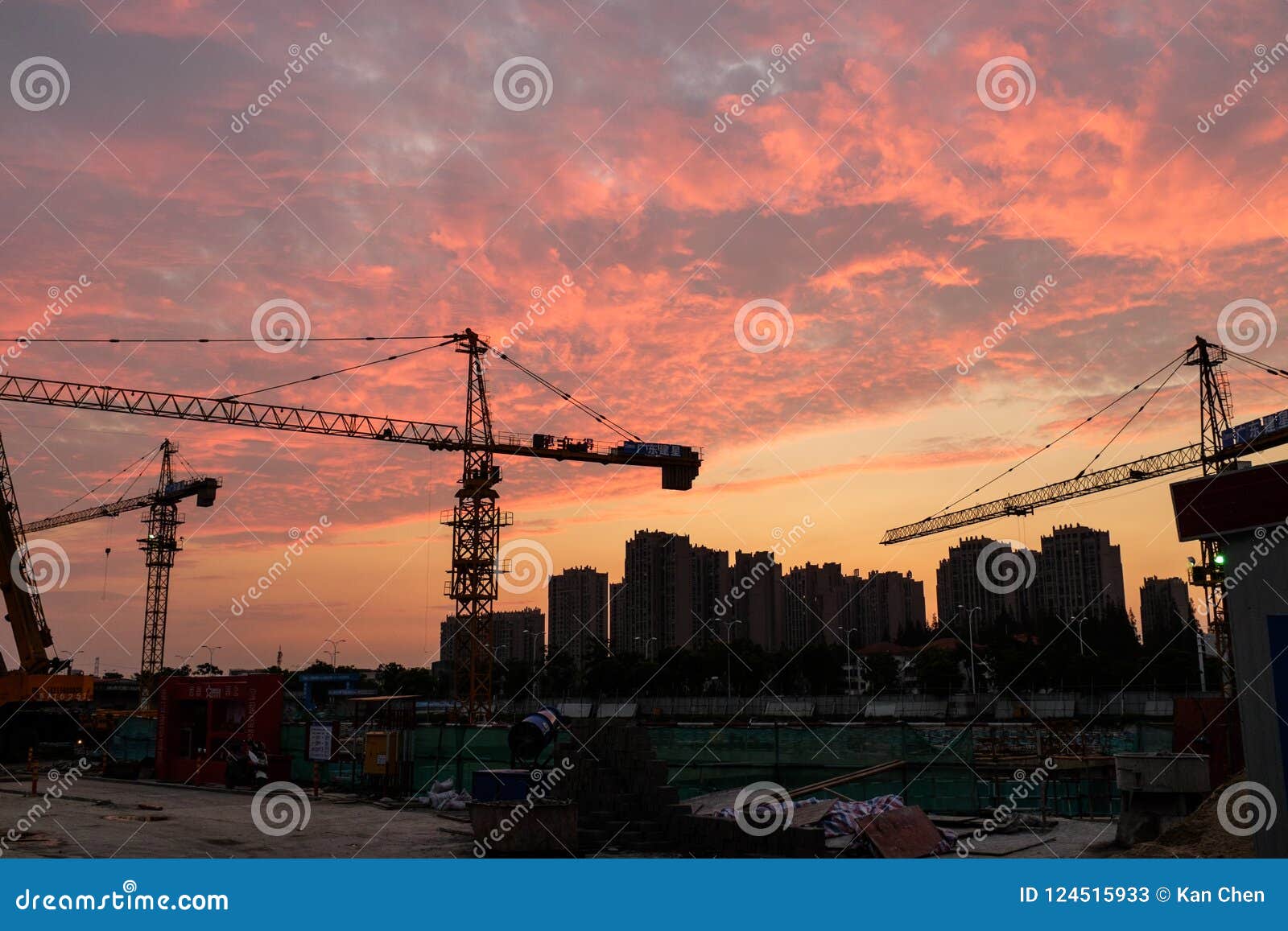 Construction site at dusk editorial stock photo. Image of x100s - 124515933
