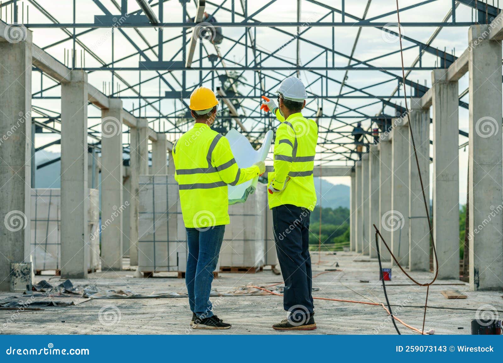 Construction Site Engineering Working with the Worker in Site Stock ...