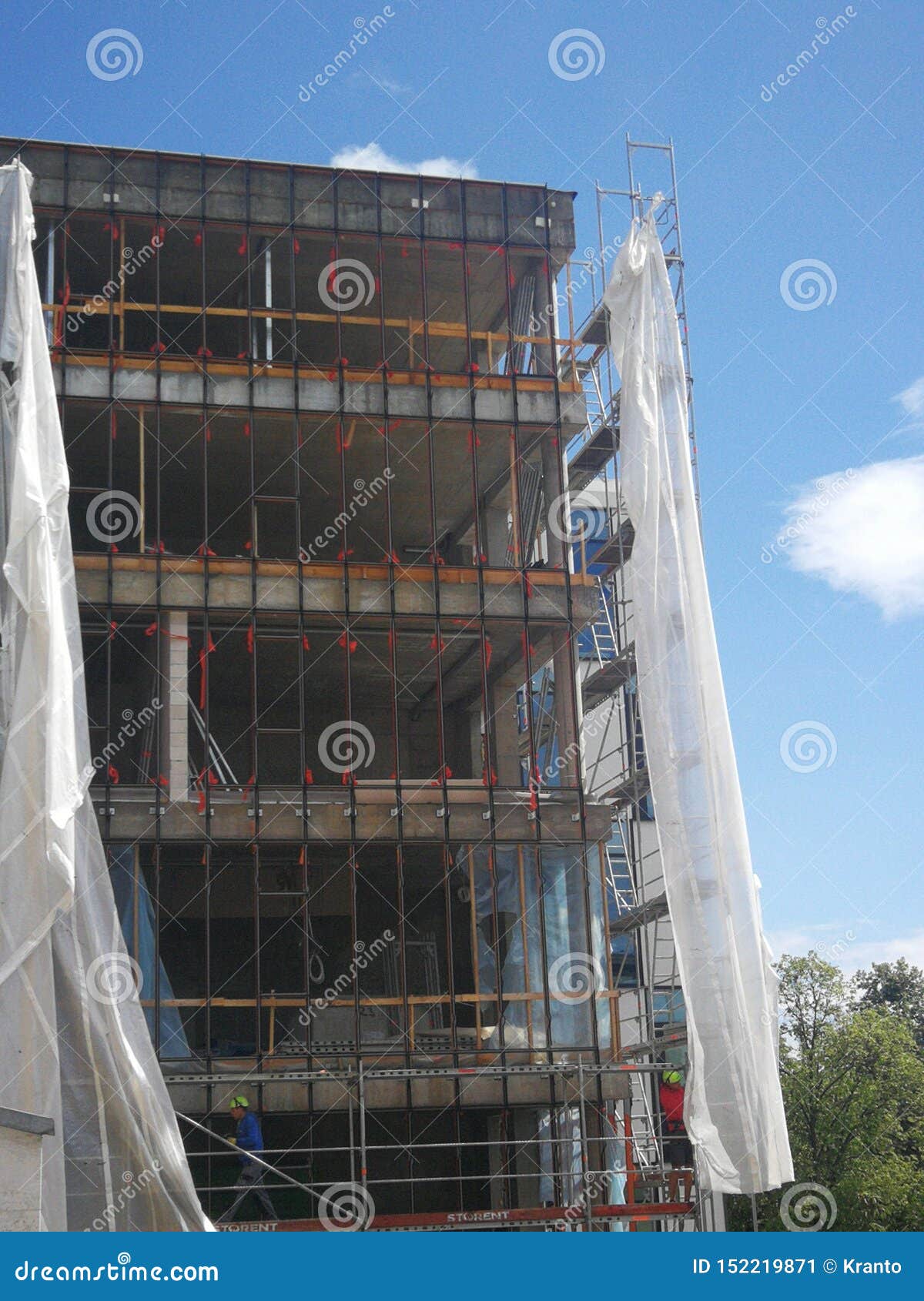 Construction Site Facade Works on Scaffolding Editorial Photo - Image ...