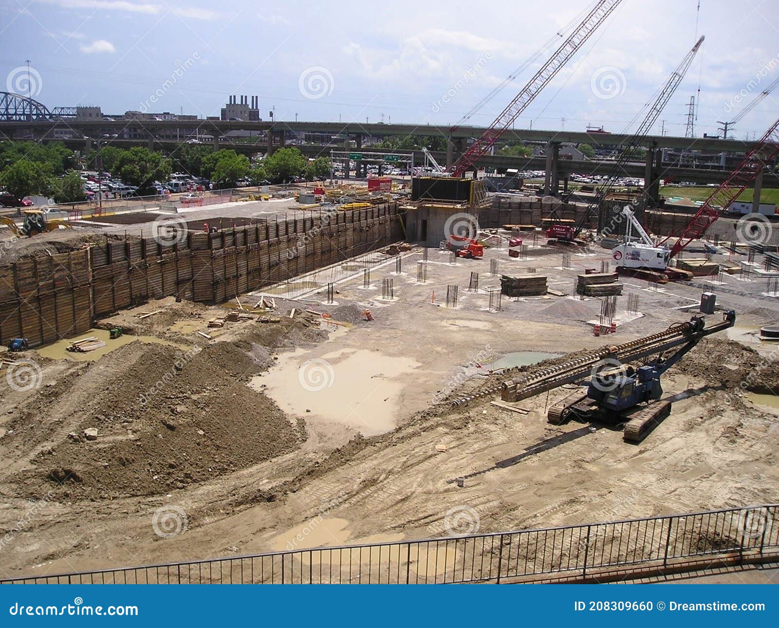 Construction Site in Saint Louis Editorial Image - Image of racetrack ...