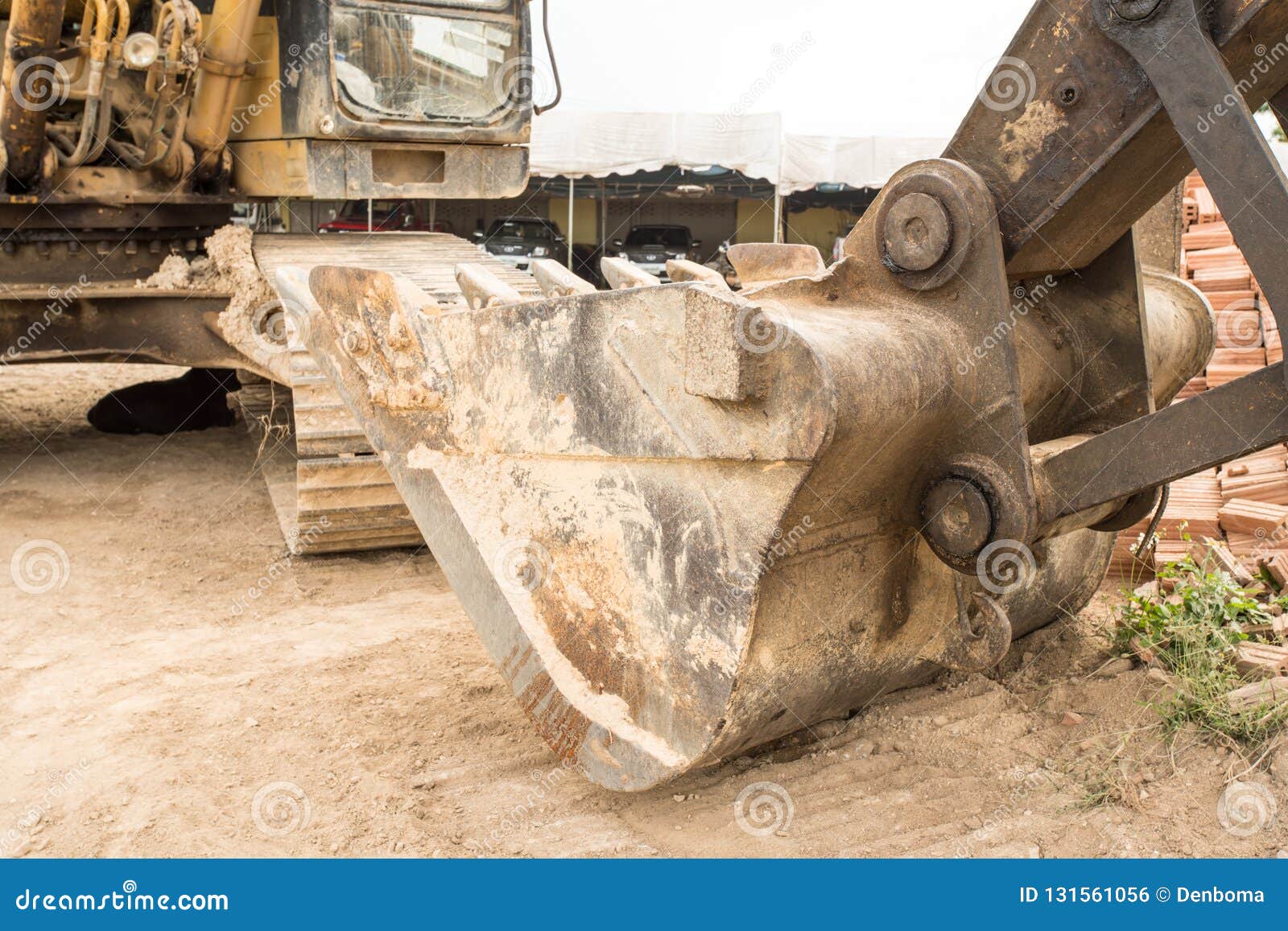 A digging crane stock photo. Image of dump, bulldozer - 131561056