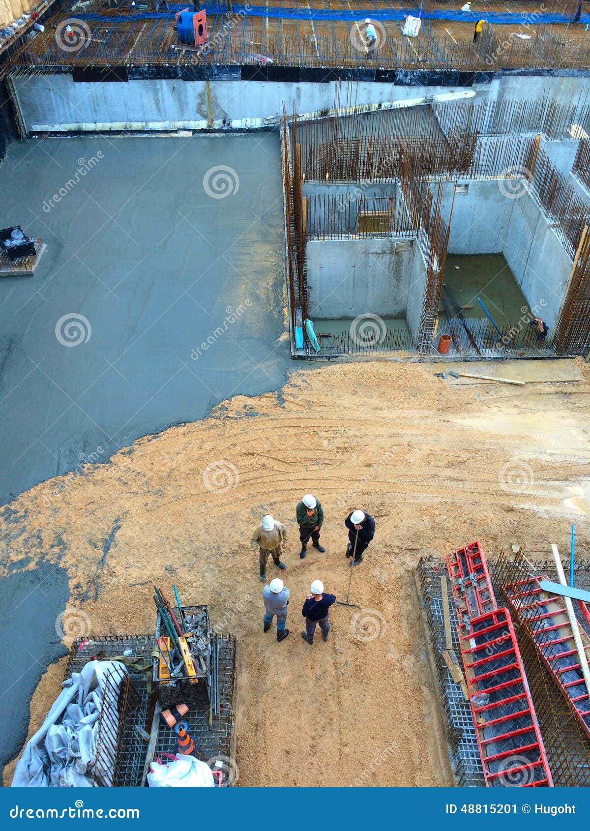 Construction Site Workers editorial photo. Image of construct - 48815201