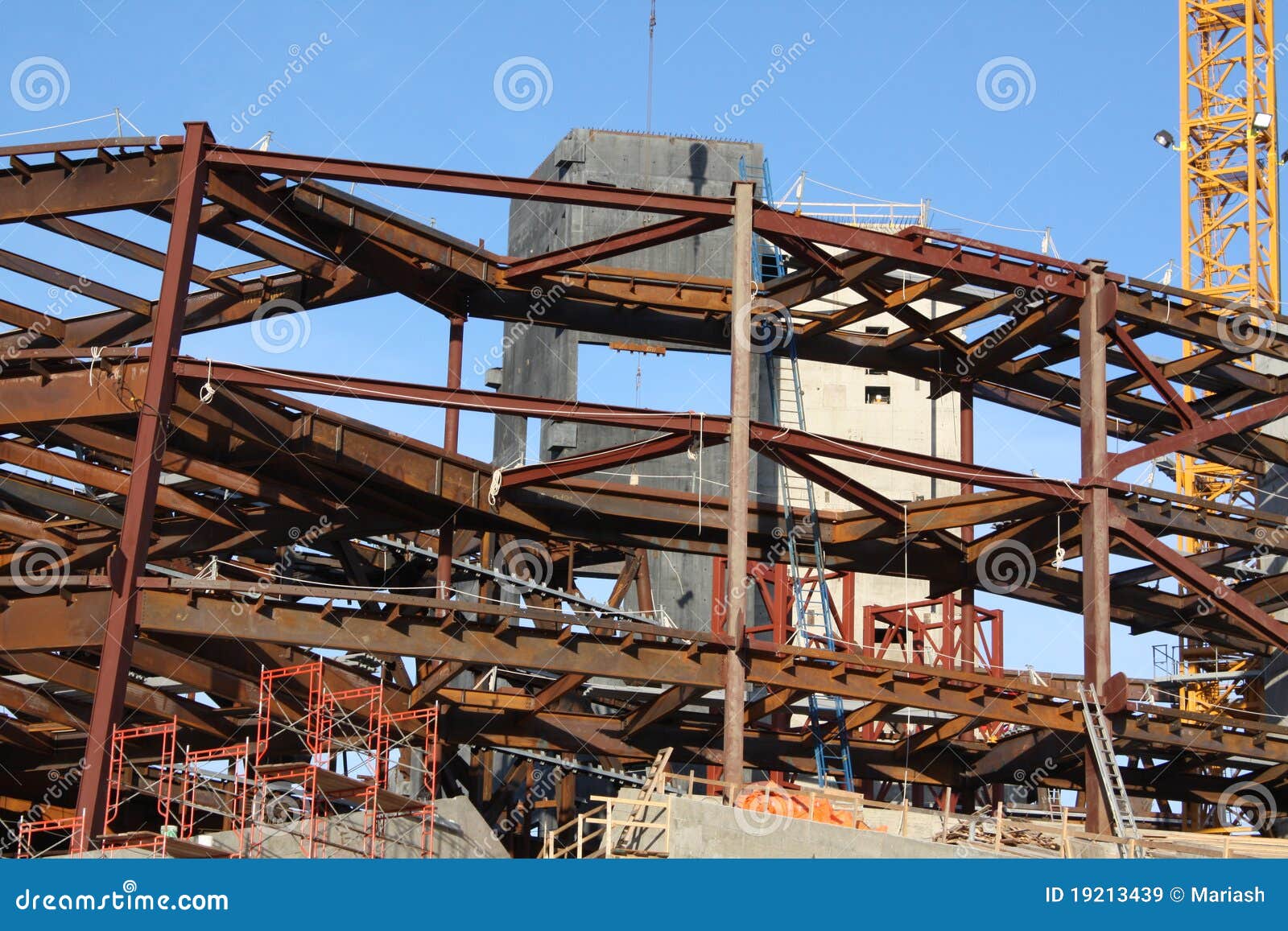 Construction Steelwork editorial stock image. Image of crane - 19213439