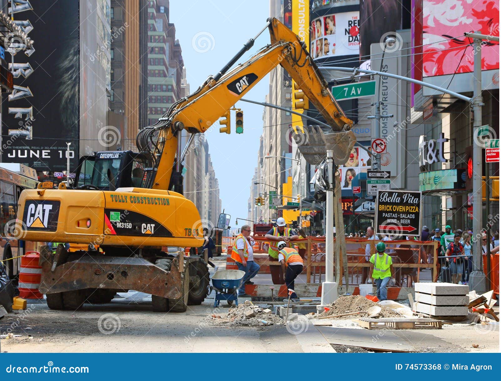 Construction at Times Square Editorial Stock Photo - Image of work ...
