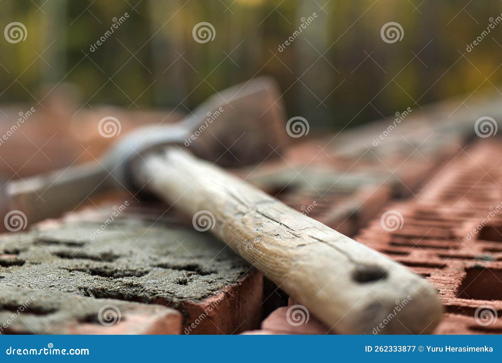 Construction Tool for Laying Bricks and Blocks. Bricklayer S Tools ...