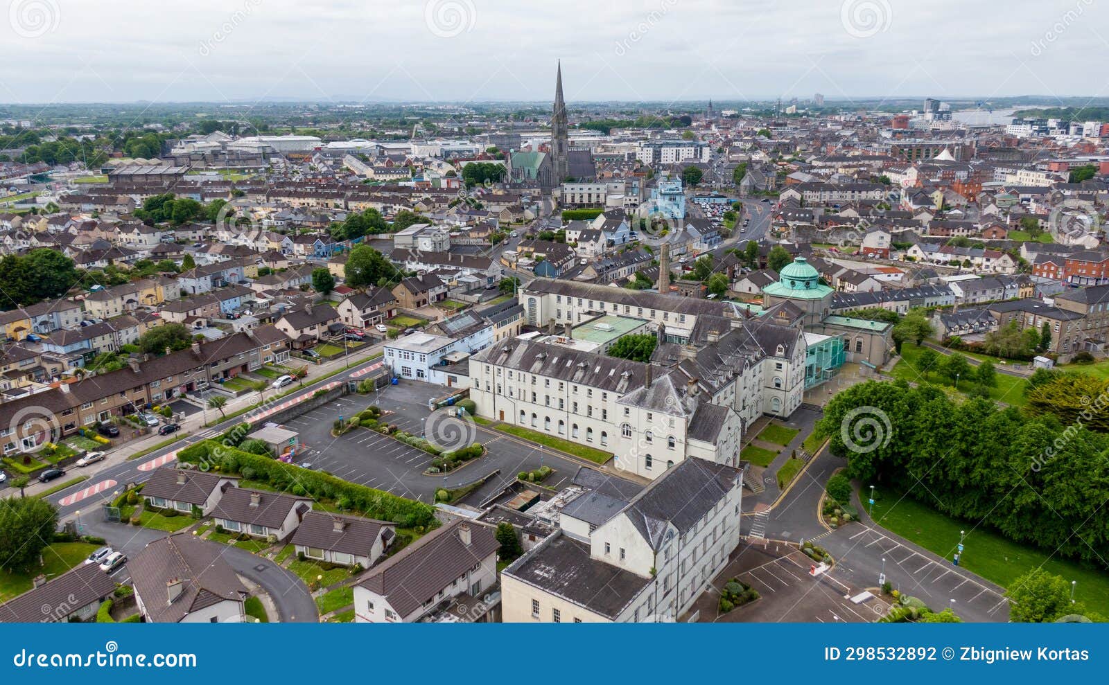Construction Urban Limerick Stock Photo - Image of residential ...