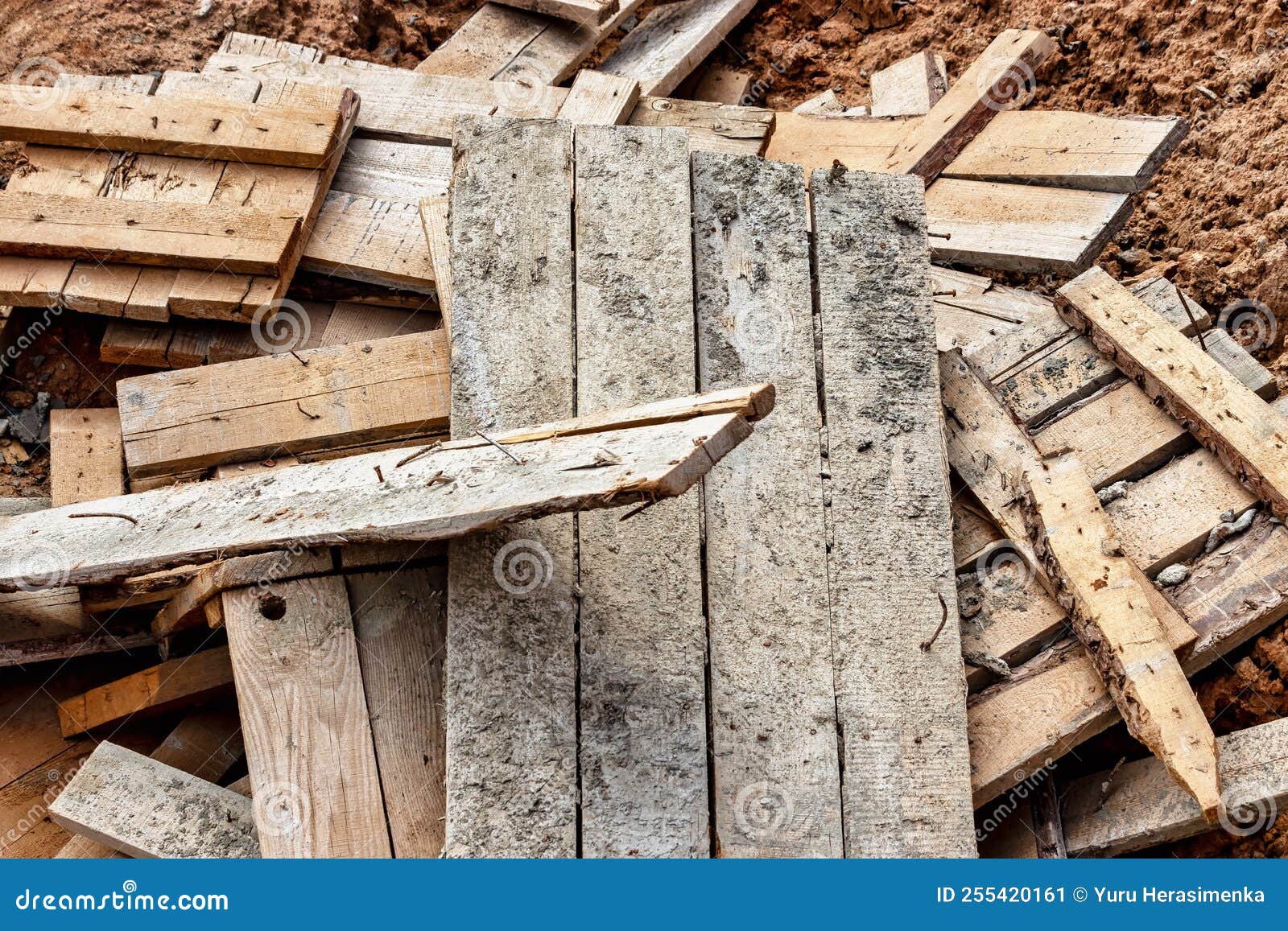 Construction Waste after Dismantling the Formwork of a Reinforced ...