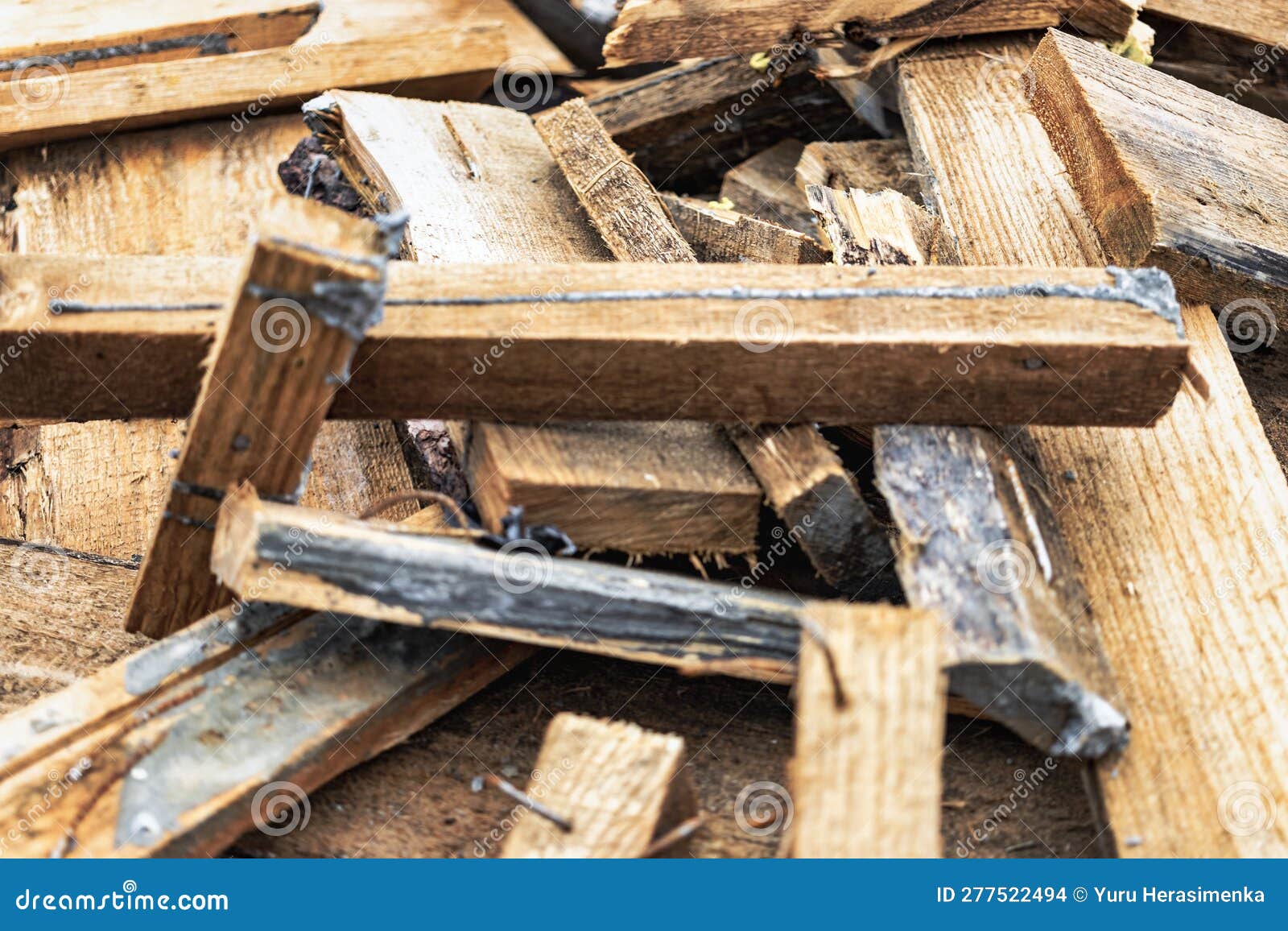 Construction Waste after Dismantling the Formwork of a Reinforced ...