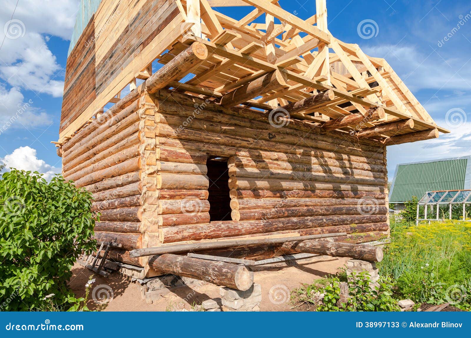 Construction of Wooden House Stock Image - Image of project, site: 38997133