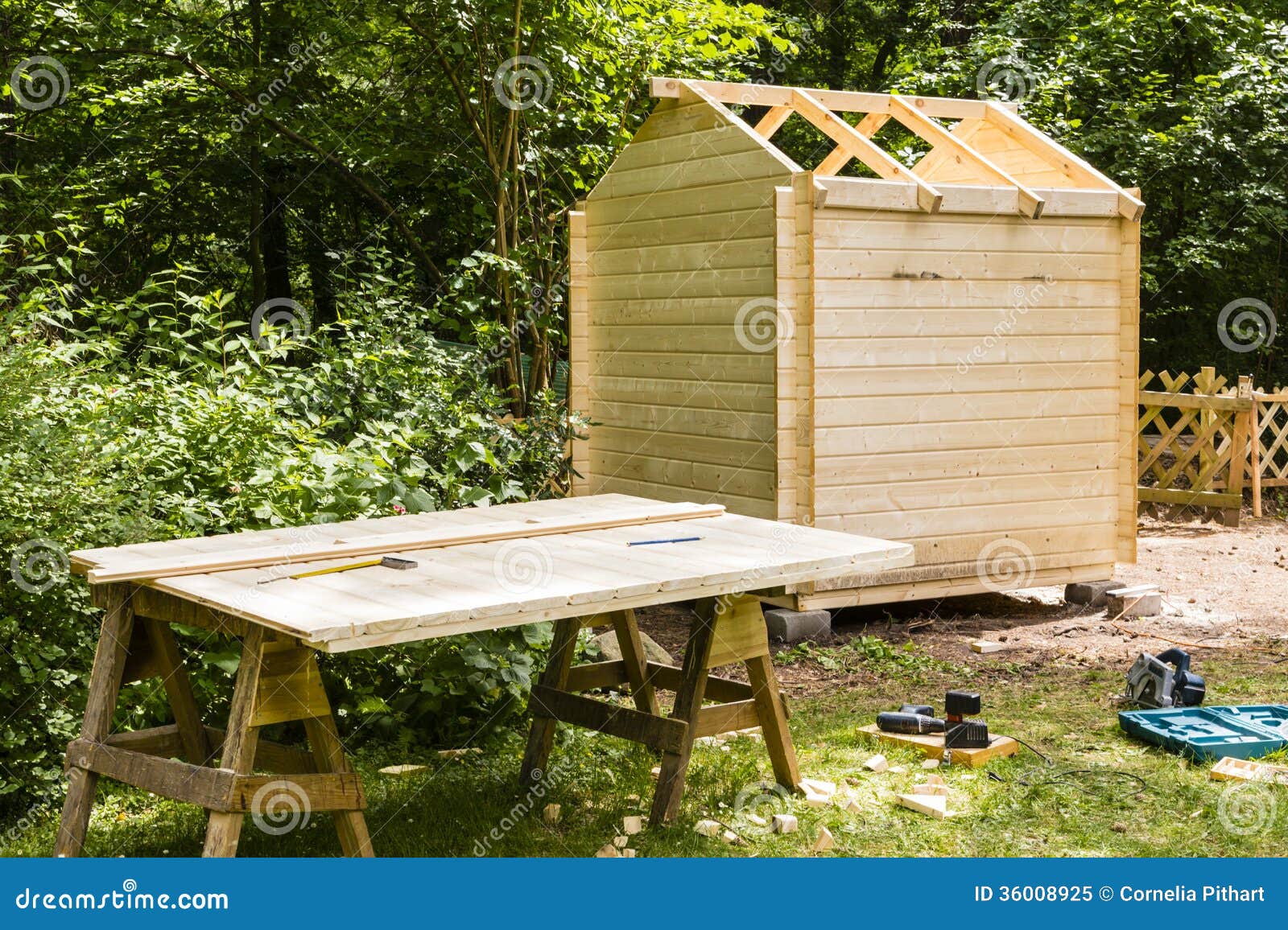 Construction of a Wooden Hut Stock Image - Image of warehouse, tool ...