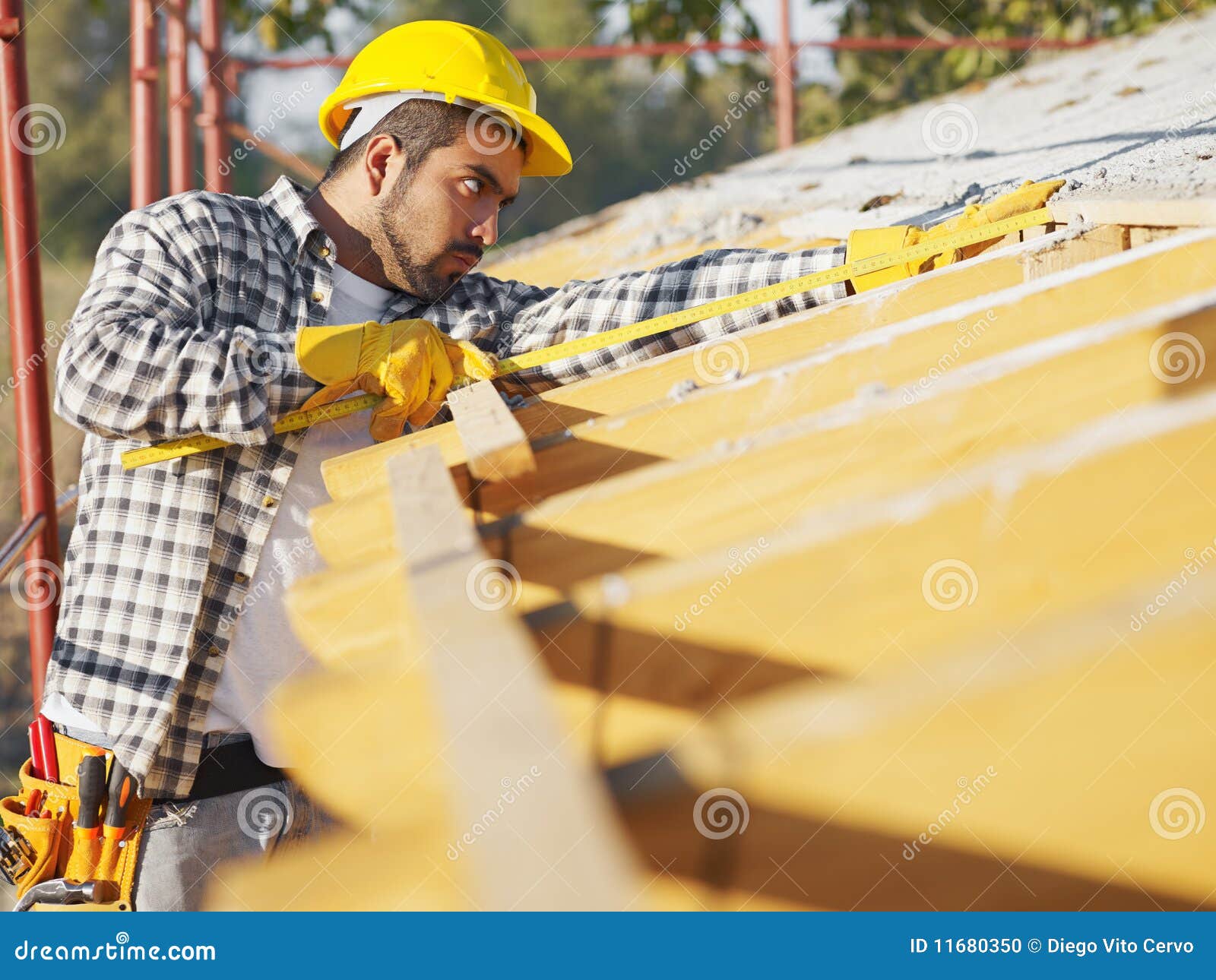 Construction worker stock photo. Image of architecture - 11680350