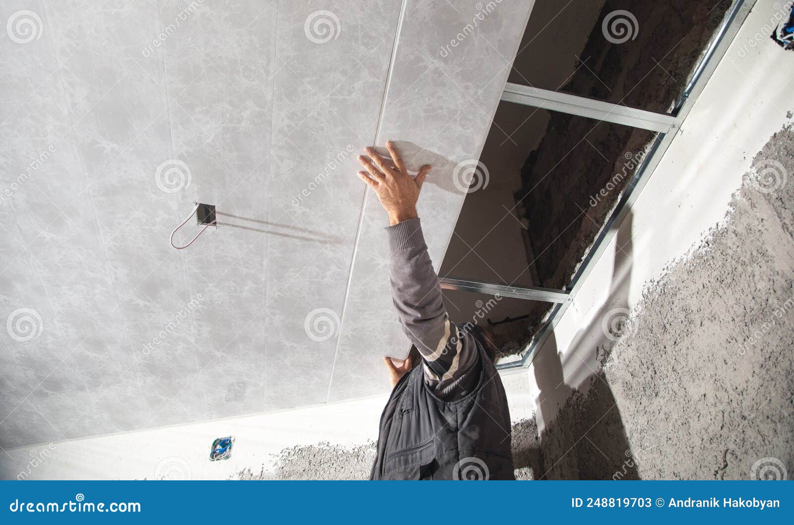 Construction Worker Assemble a Suspended Ceiling Stock Image - Image of ... Construction Worker Assemble a Suspended Ceiling Stock Image - Image of ...