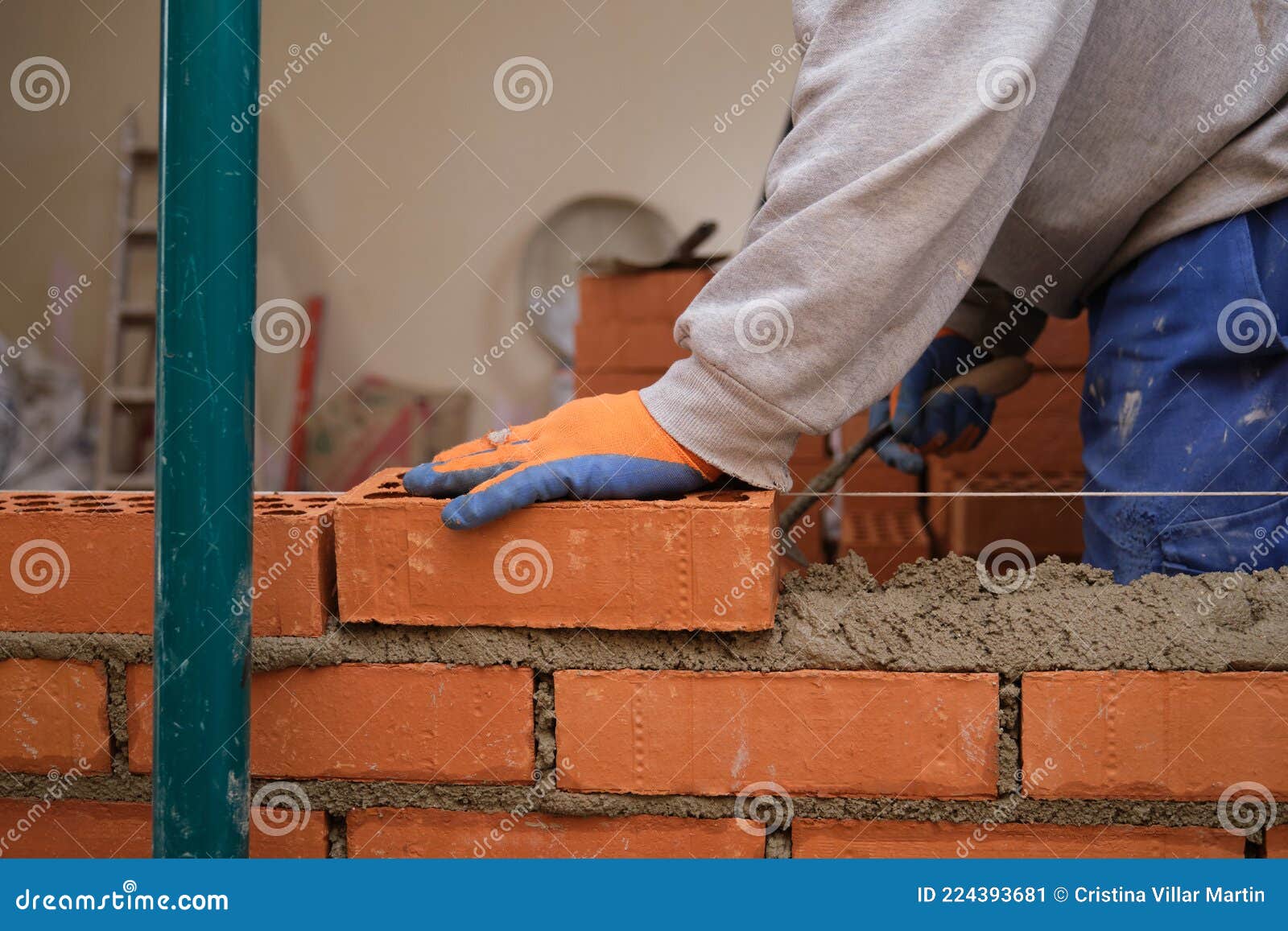 Construction Worker Building a Brick Wall Stock Image - Image of holes ...