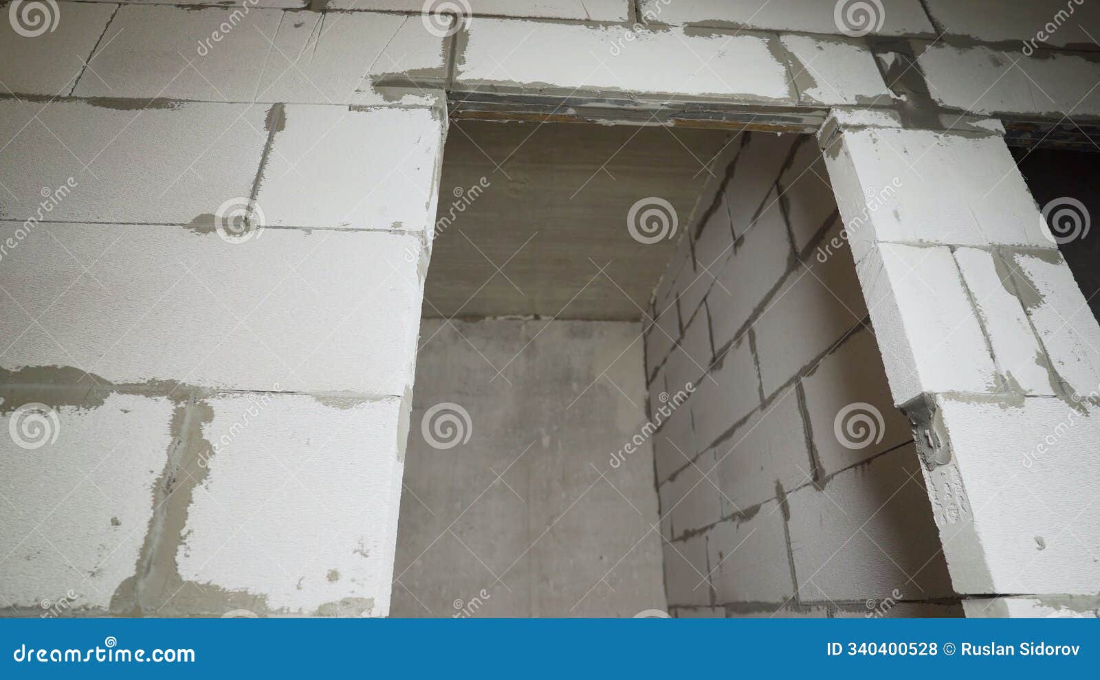 Construction Worker Building a Partition Wall. Stock Photo - Image of ...