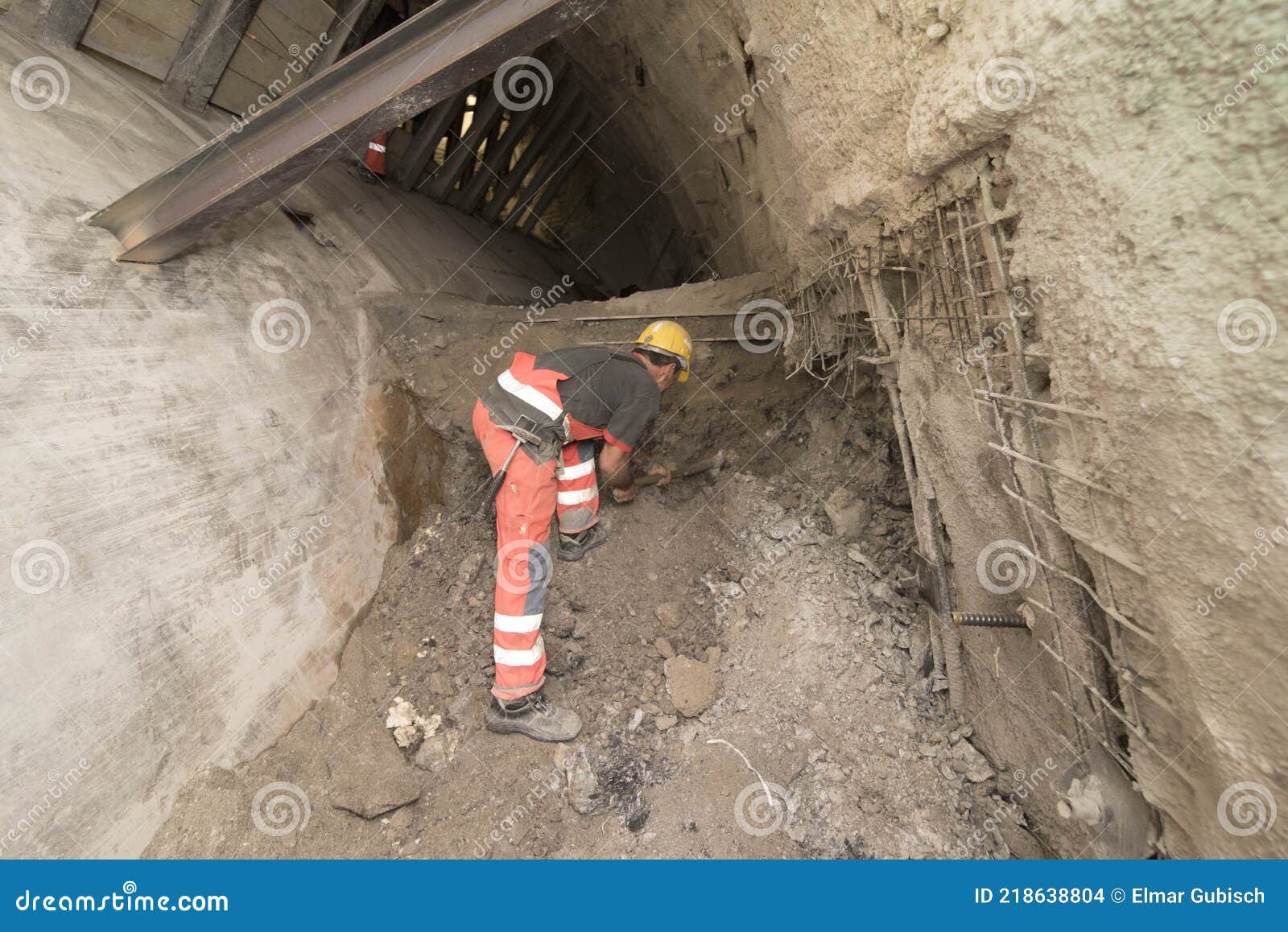 Construction Worker at a Building Site Editorial Stock Image - Image of ...