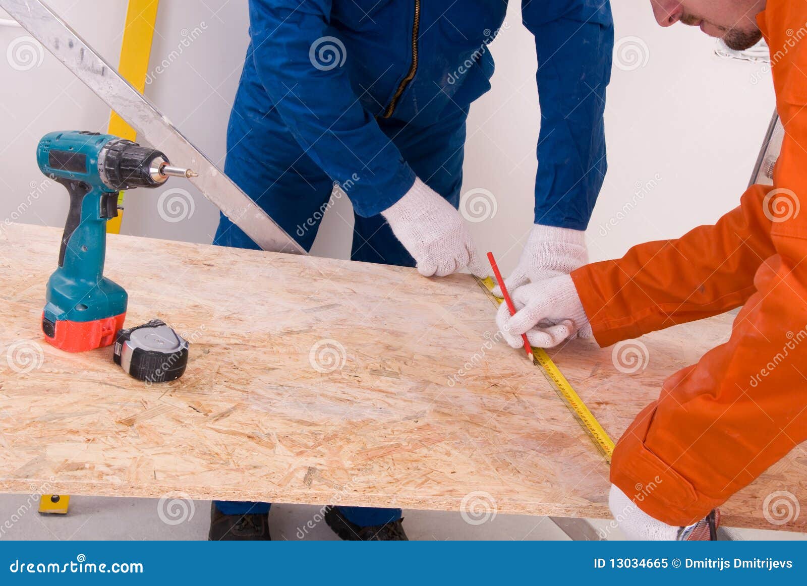 Construction Worker Doing Measuring Stock Image - Image of copyspace ...