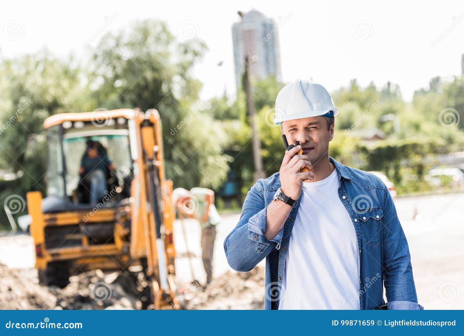Construction worker stock image. Image of gadget, hardhat - 99871659