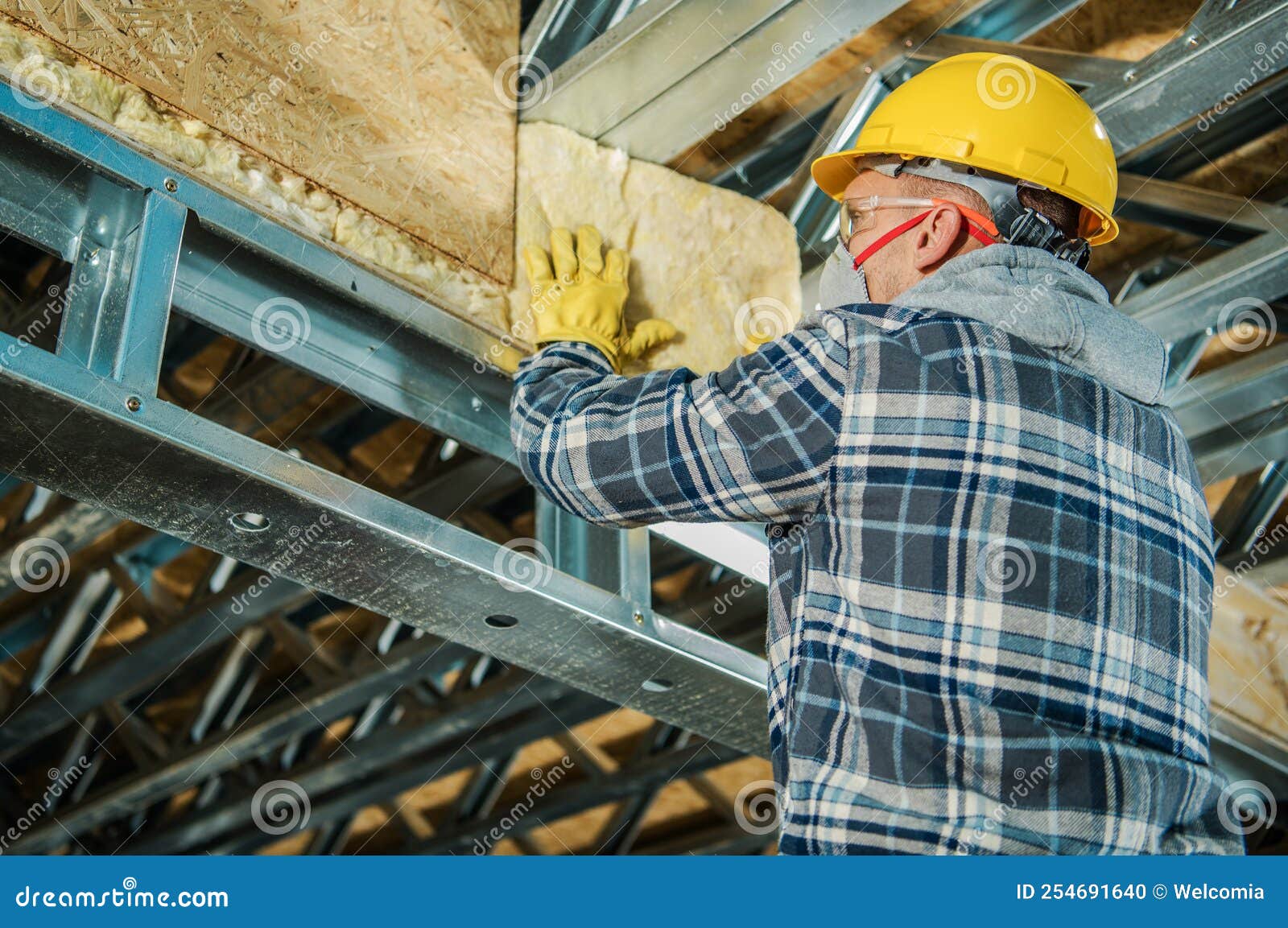 Construction Worker Insulating Building Ceiling Stock Photo - Image of ...