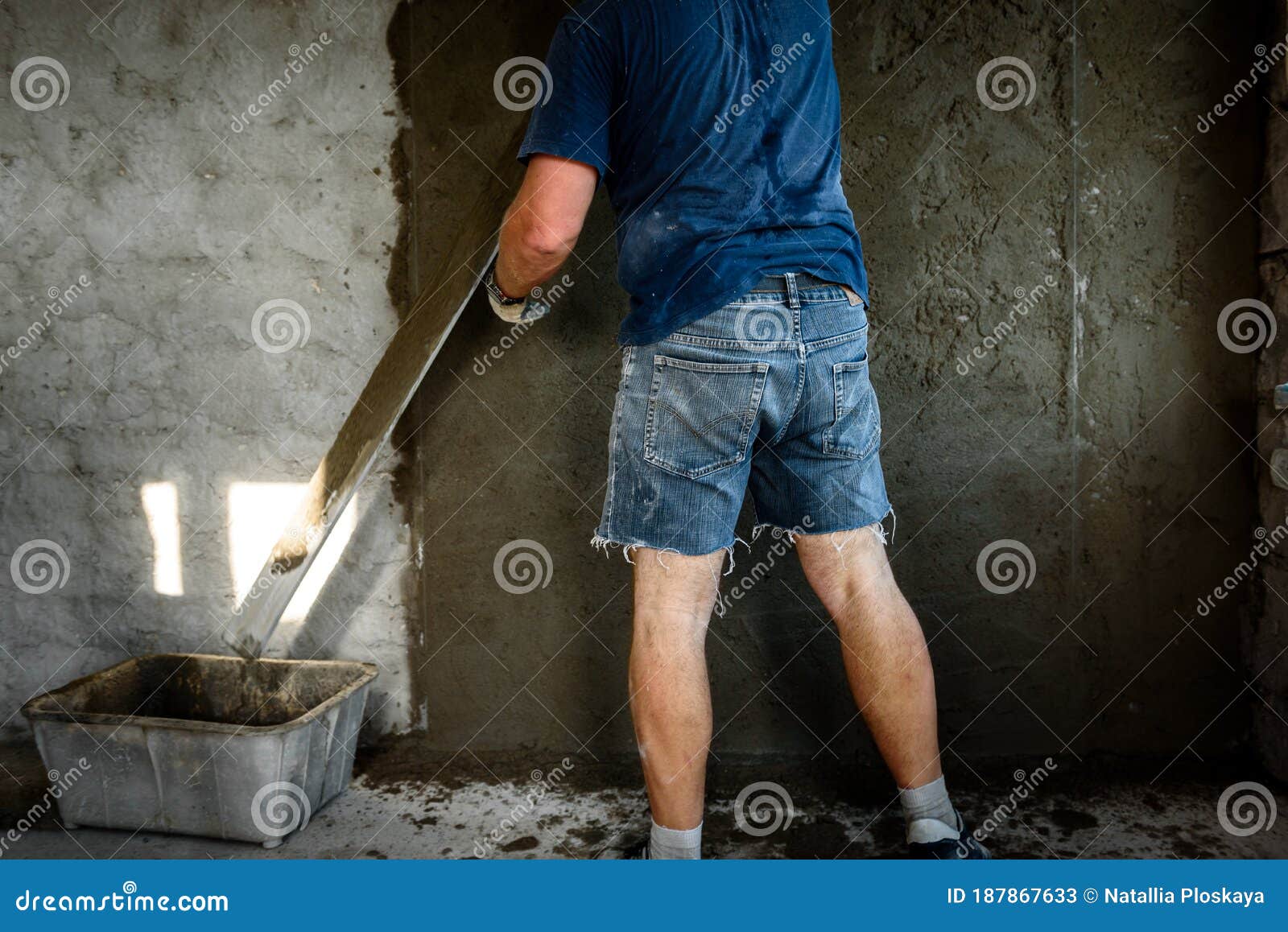 Construction Worker Plastering Wall with Leveler Stock Image - Image of ...