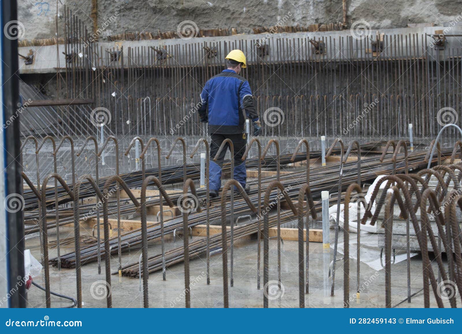 Construction Worker and Reinforced Concrete Stock Image - Image of ...