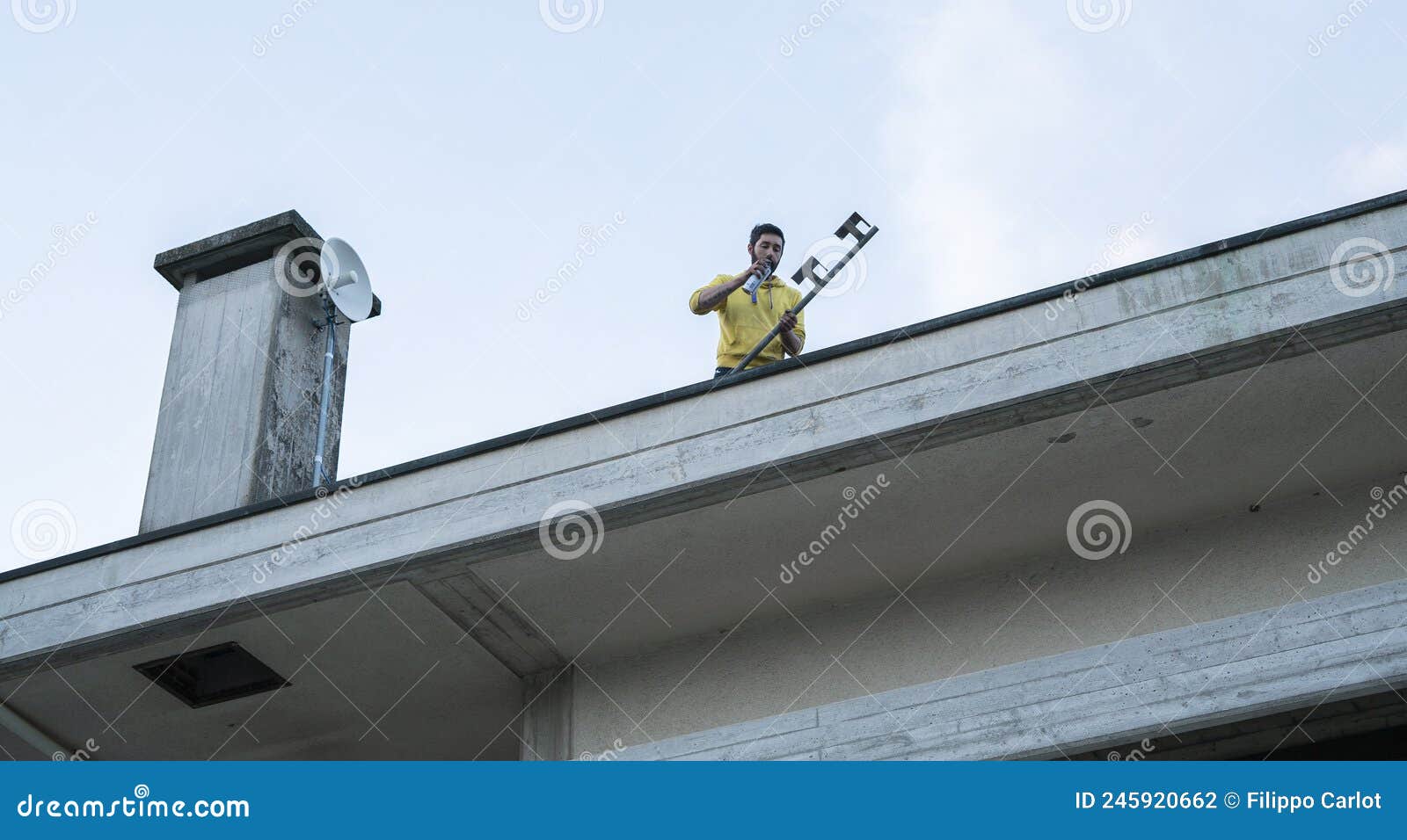 Construction Worker on the Roof of the House Stock Photo - Image of ...