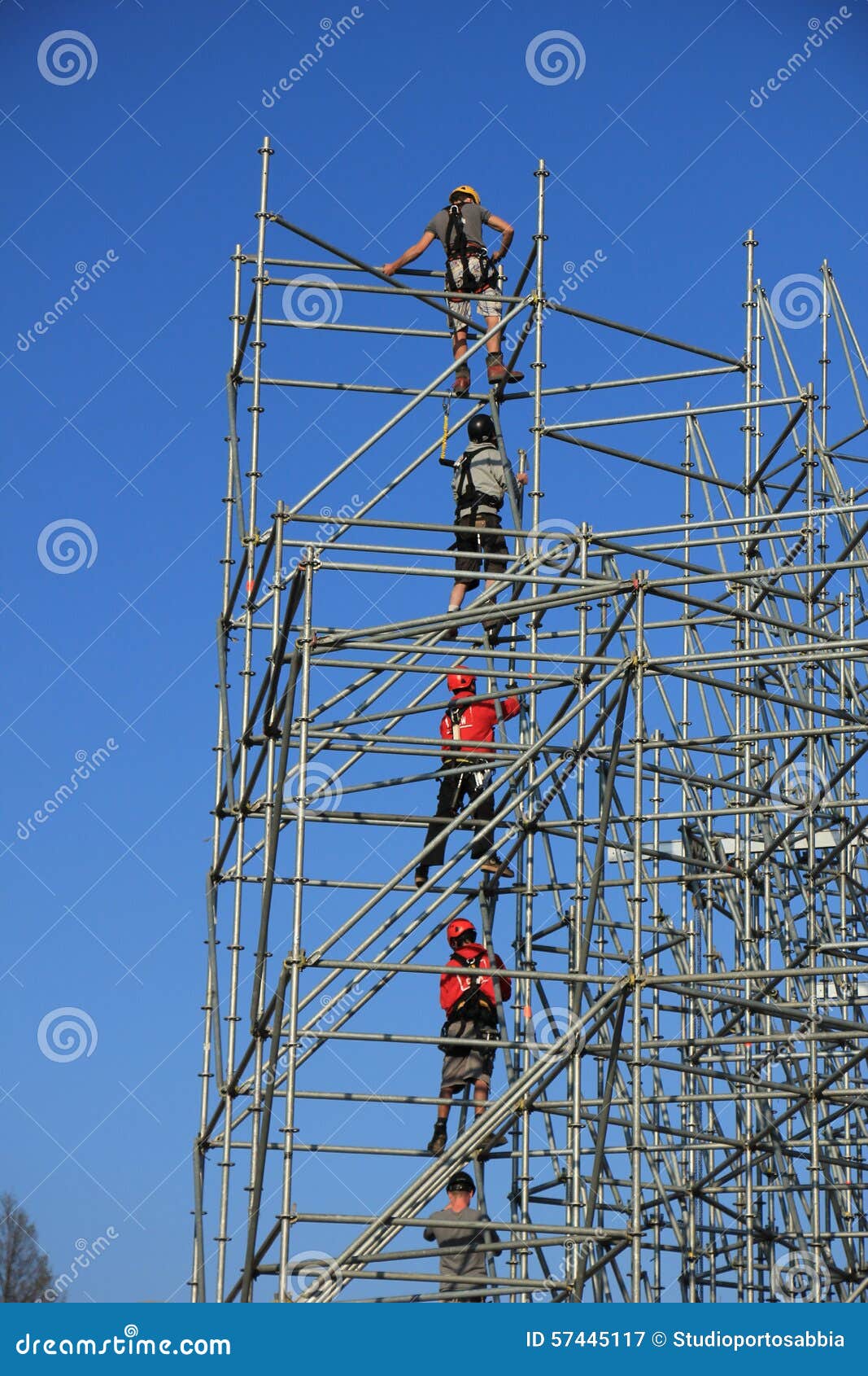 Construction Worker on Scaffolding Editorial Photography - Image of ...