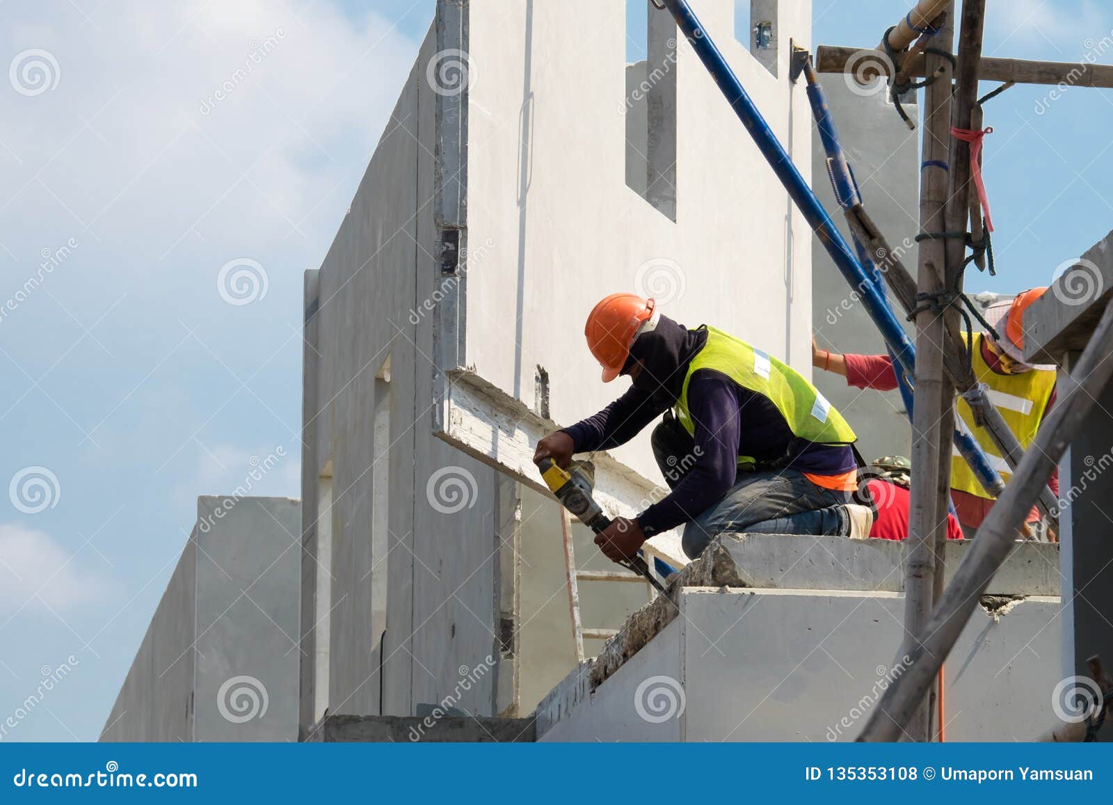 Construction Worker Use Electric Drill Drilling Concrete Wall in ...
