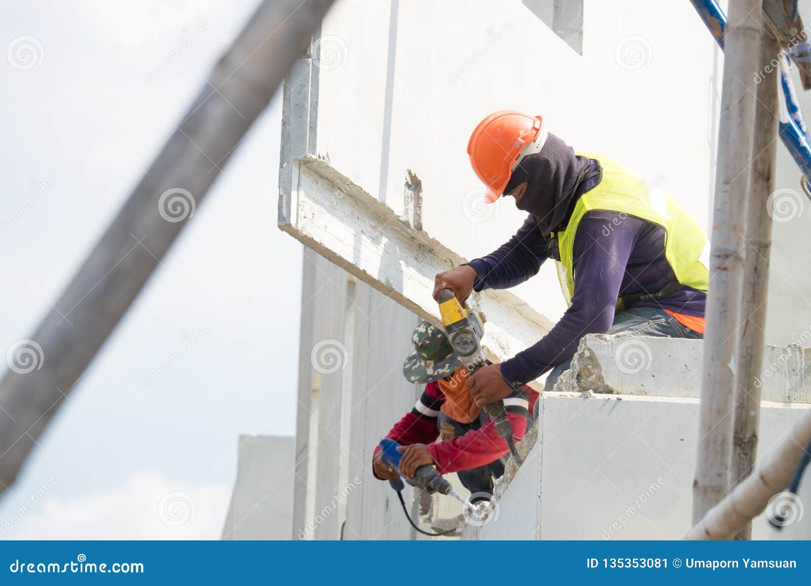 Construction Worker Use Electric Drill Drilling Concrete Wall in ...