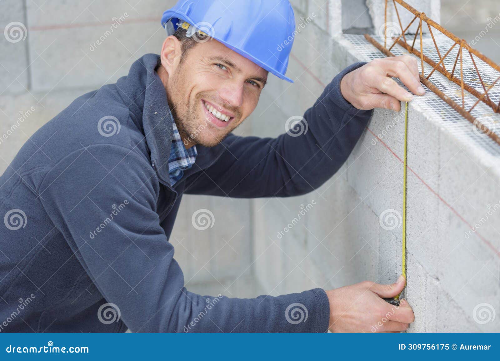 Construction Worker Using Spirit Level Stock Image - Image of ...