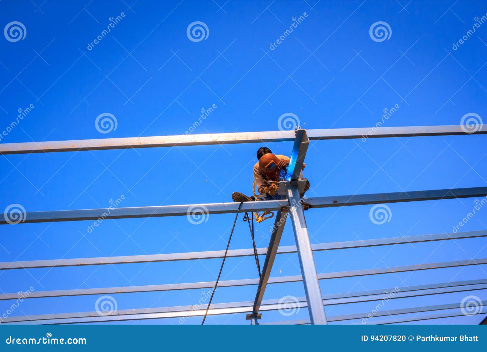 Construction Worker editorial image. Image of gear, worker - 94207820