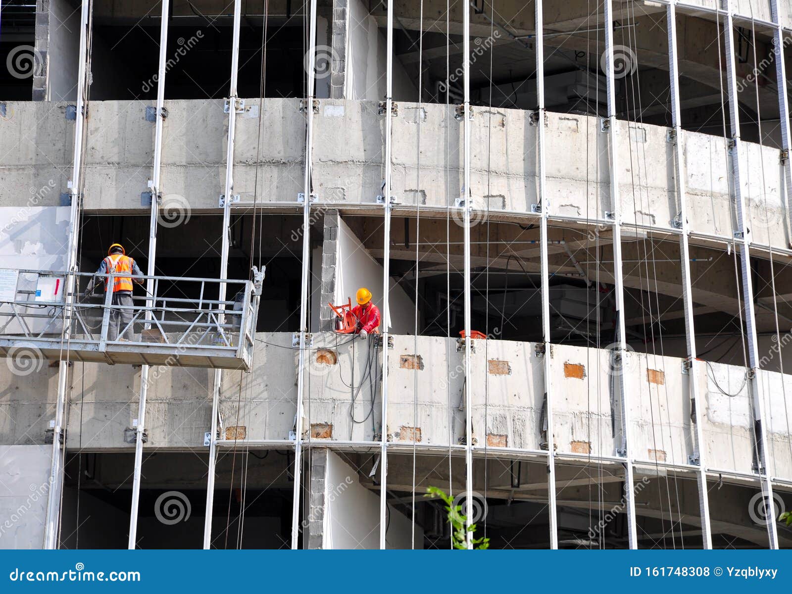 Construction Worker at Work in Apartment Buildings Editorial Stock ...
