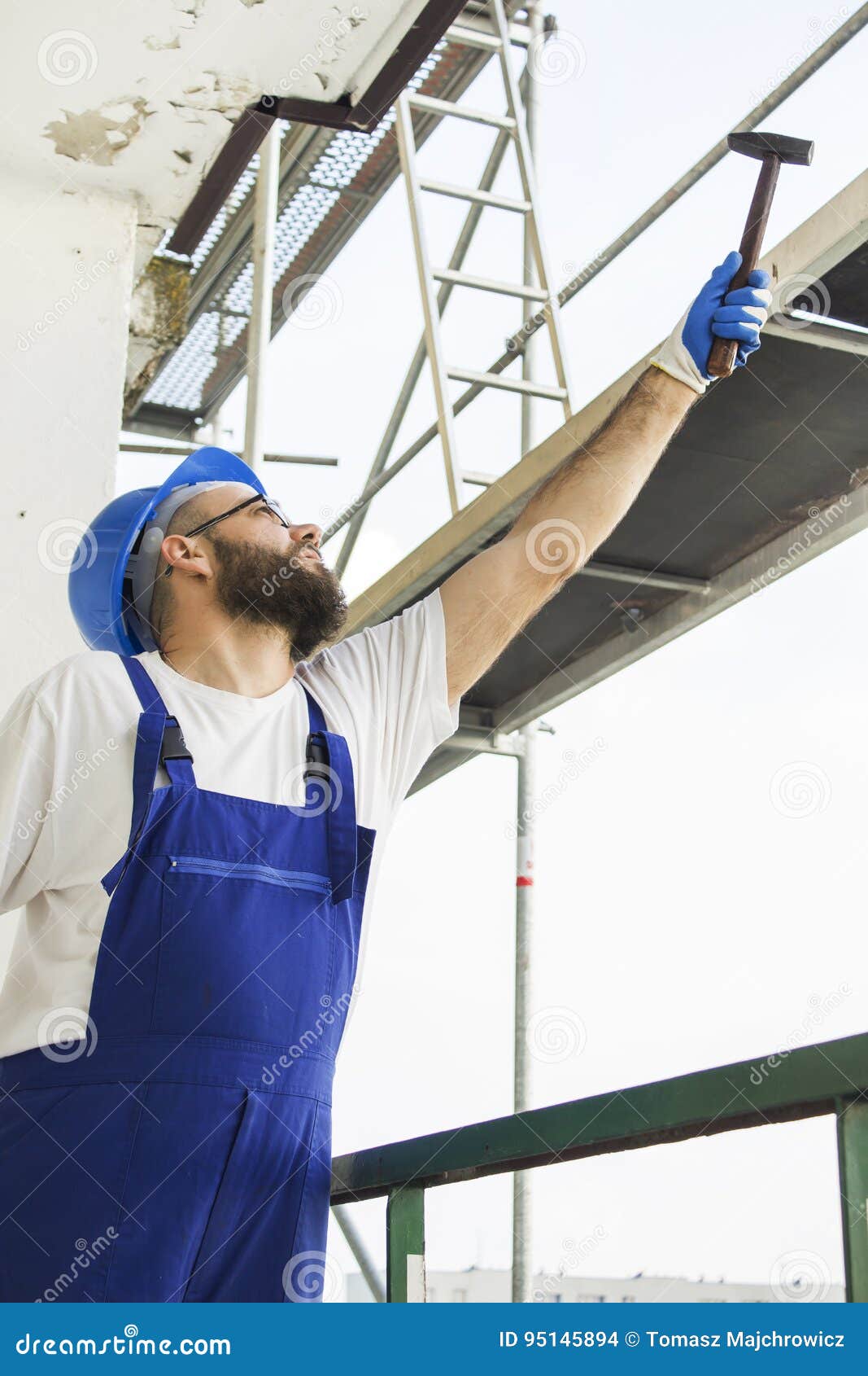 Scaffold And Helmet Stock Photography | CartoonDealer.com #964736