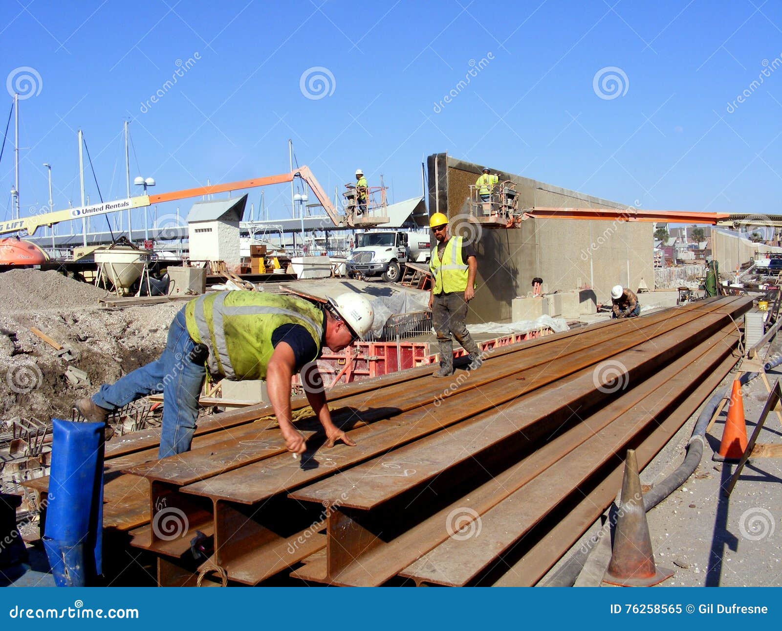 Construction-Workers Constructing Tidal Wall Editorial Image - Image of ...