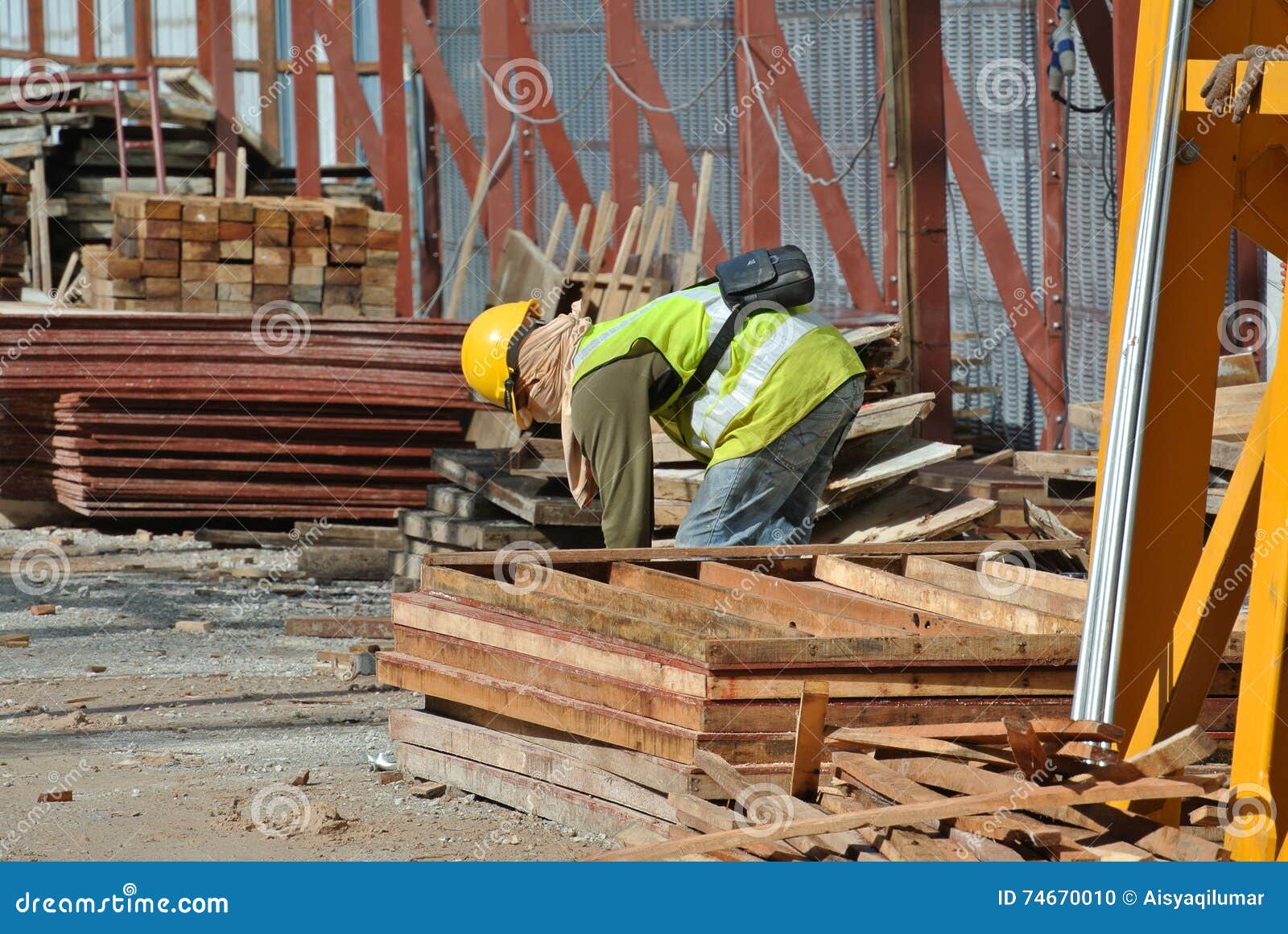 Construction Workers Fabricating Timber Form Work Editorial Image ...