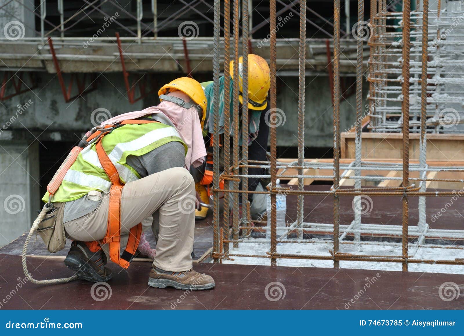 Construction Workers Fabricating Timber Form Work Editorial Image ...