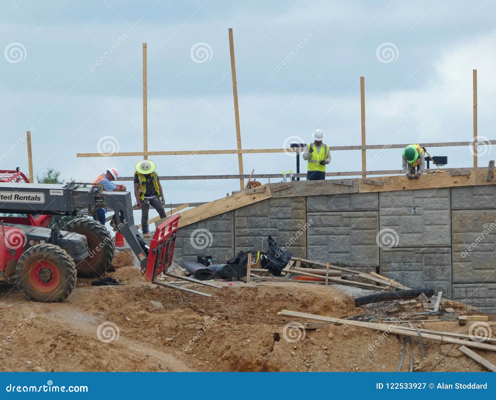 Construction Workers Finish Bridge Ramp Retaining Wall Editorial ...