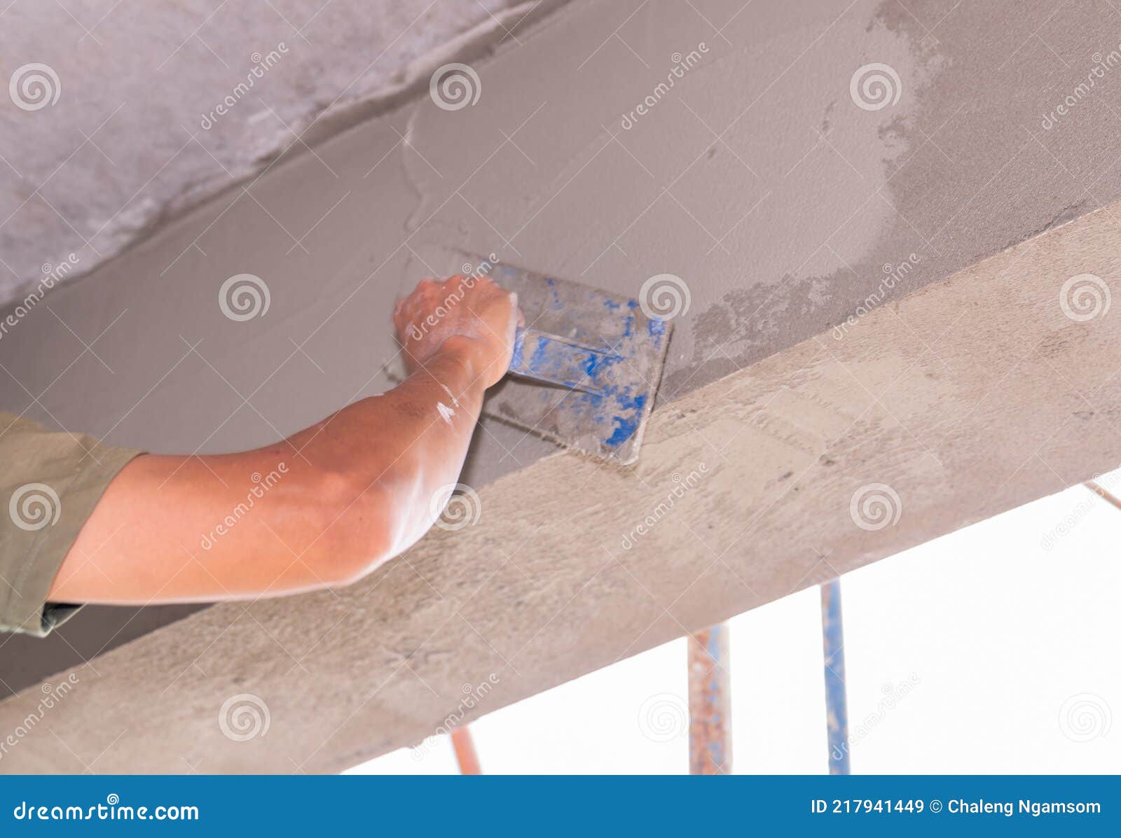 Construction Workers Hand Plastering the Beam Stock Image - Image of ...
